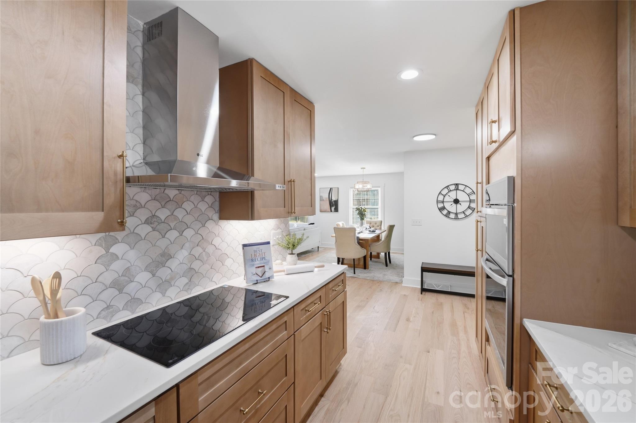 Photo 7 of 4314 Ivanhoe Place, Charlotte, NC