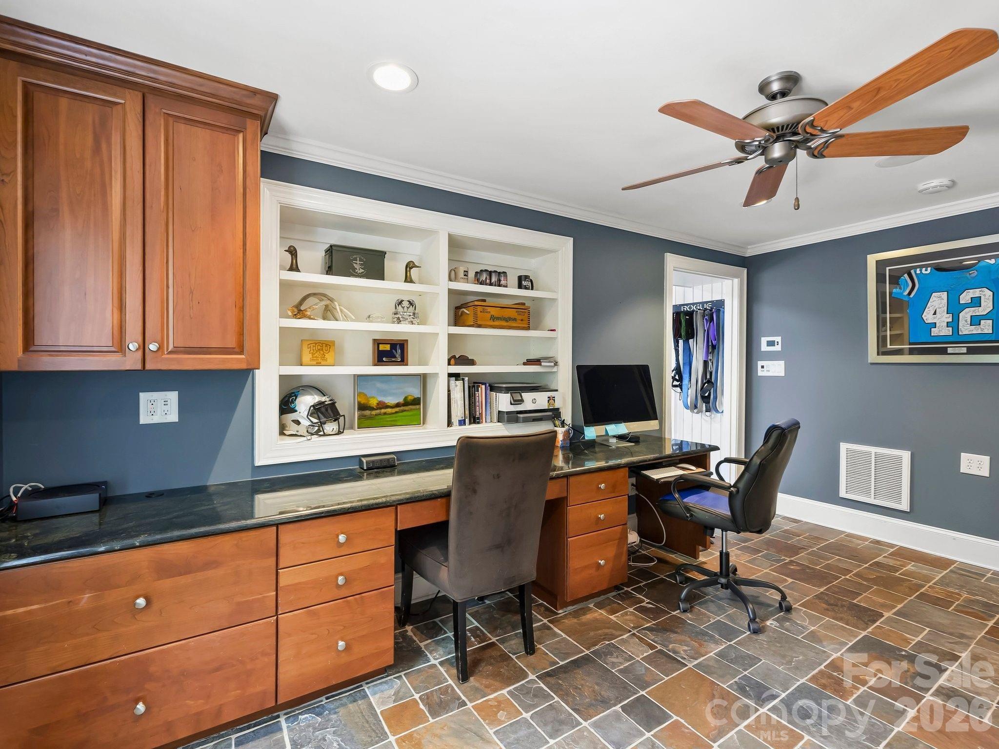 Photo 35 of 4017 Moorland Drive, Charlotte, NC