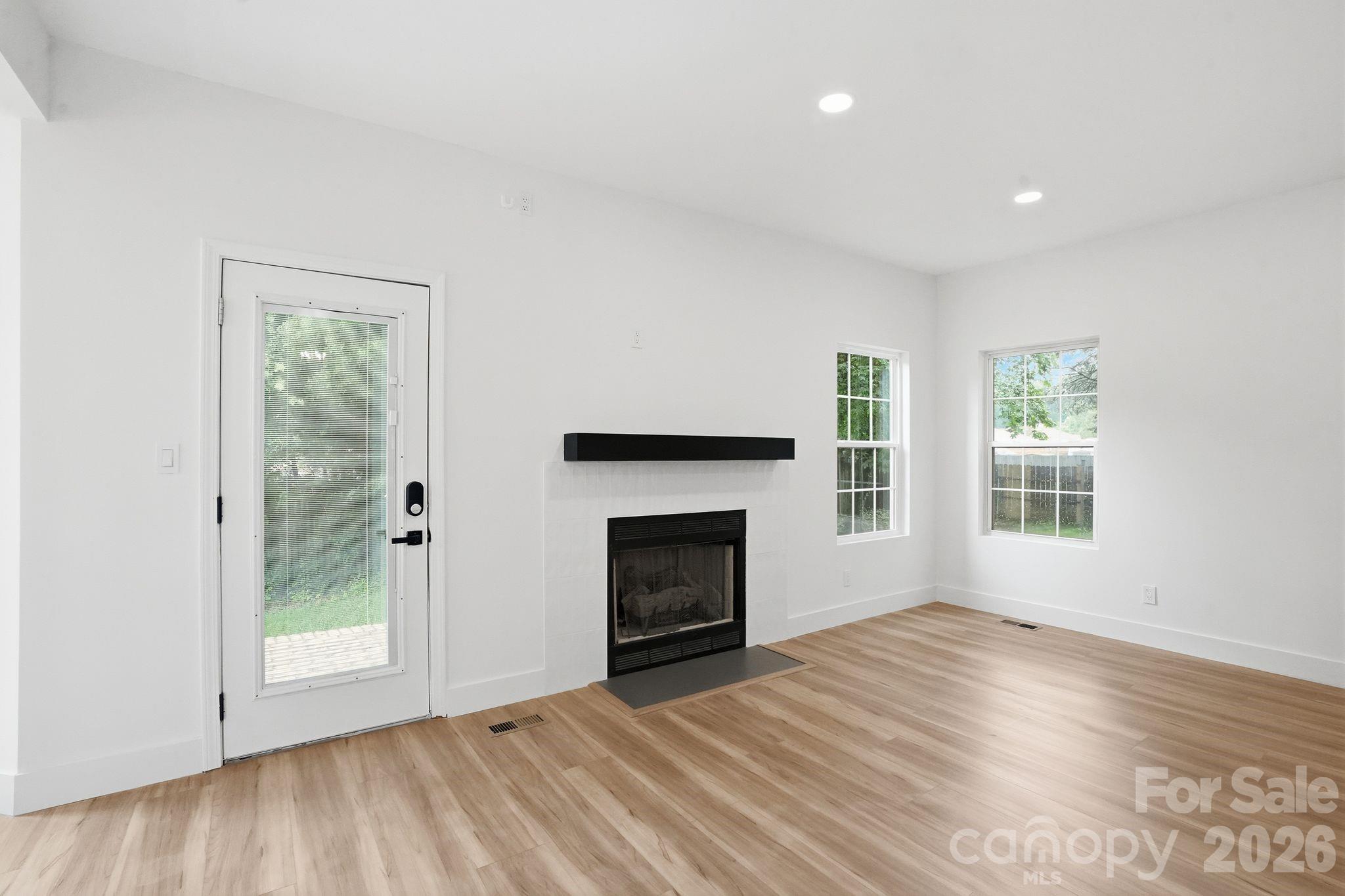 Photo 6 of 5846 Hanna Court, Charlotte, NC