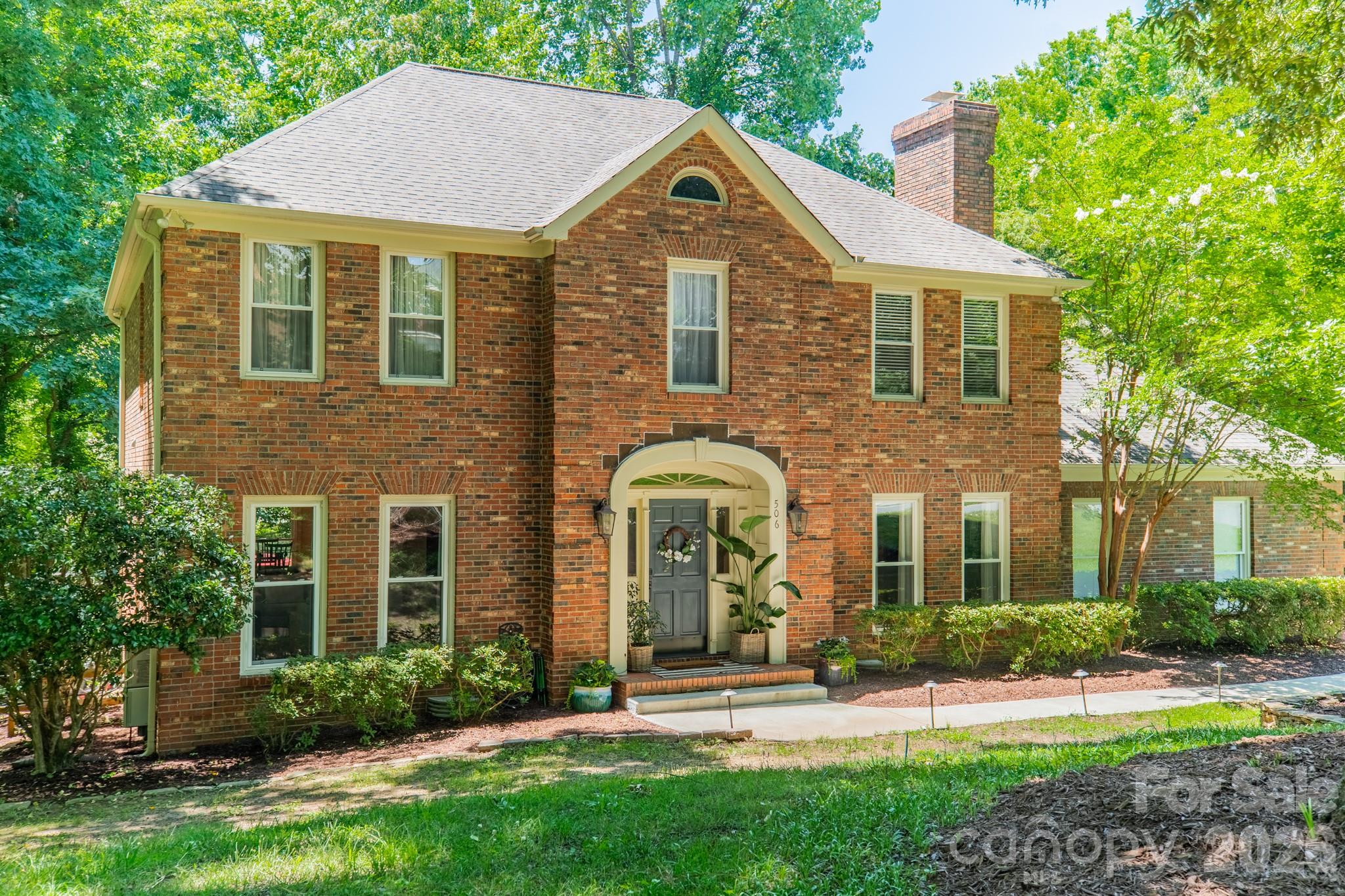 Photo 3 of 506 Abbotsford Court, Charlotte, NC