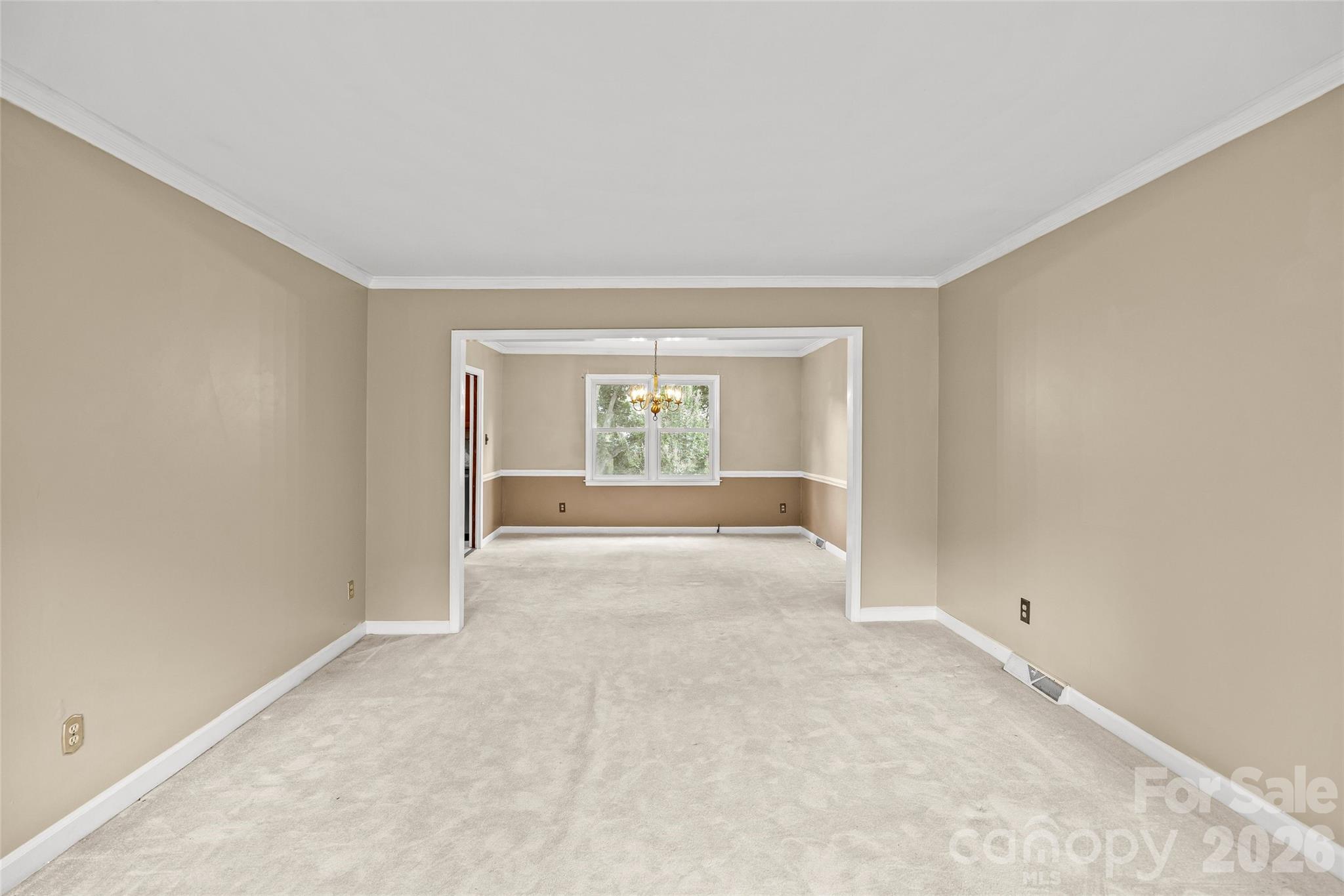 Home for sale at 7201 Hopeton Road, Charlotte, NC — photo 10 of 48
