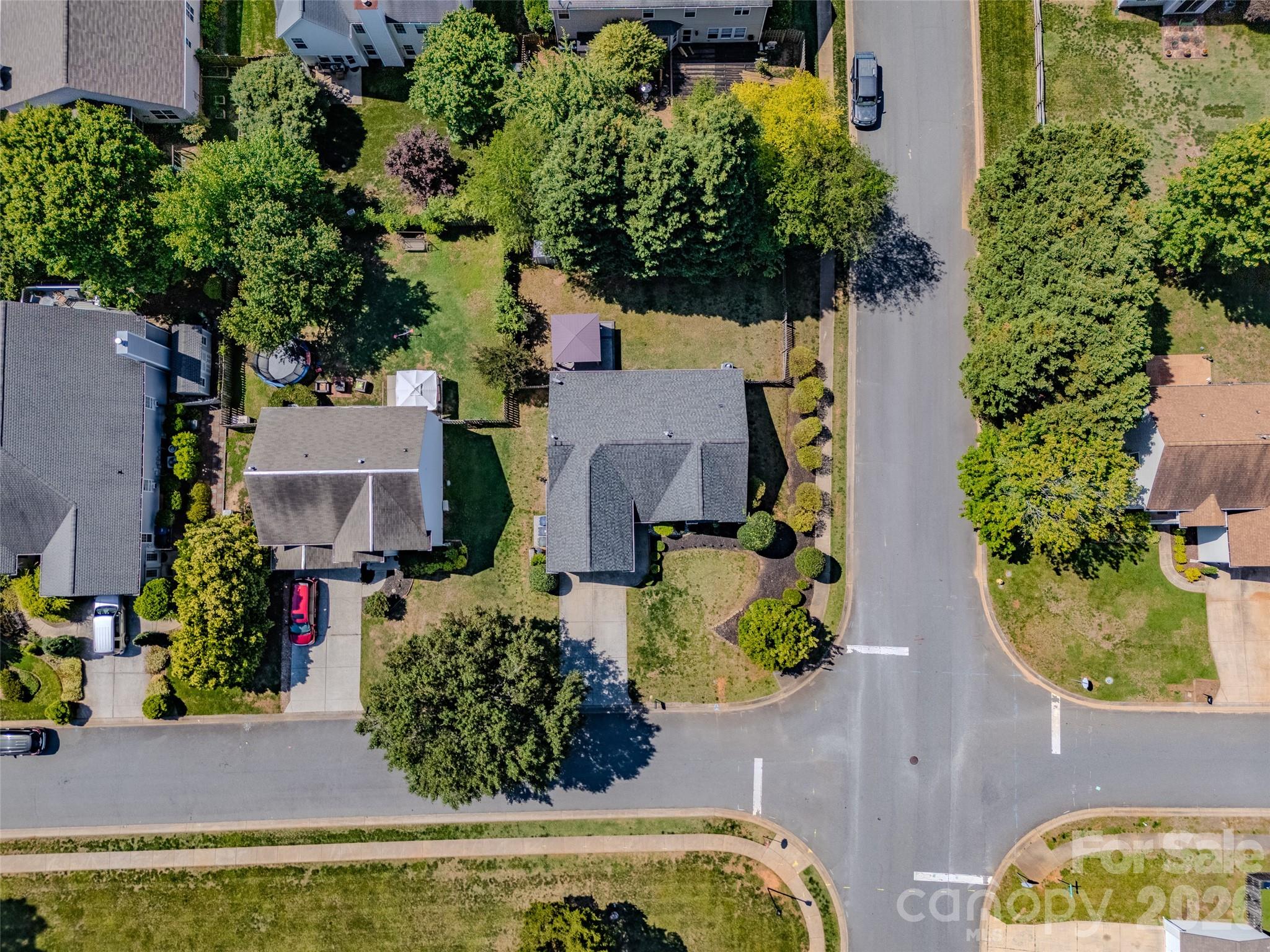 9400 Shepparton Drive, Huntersville, NC - photo 43 of 45