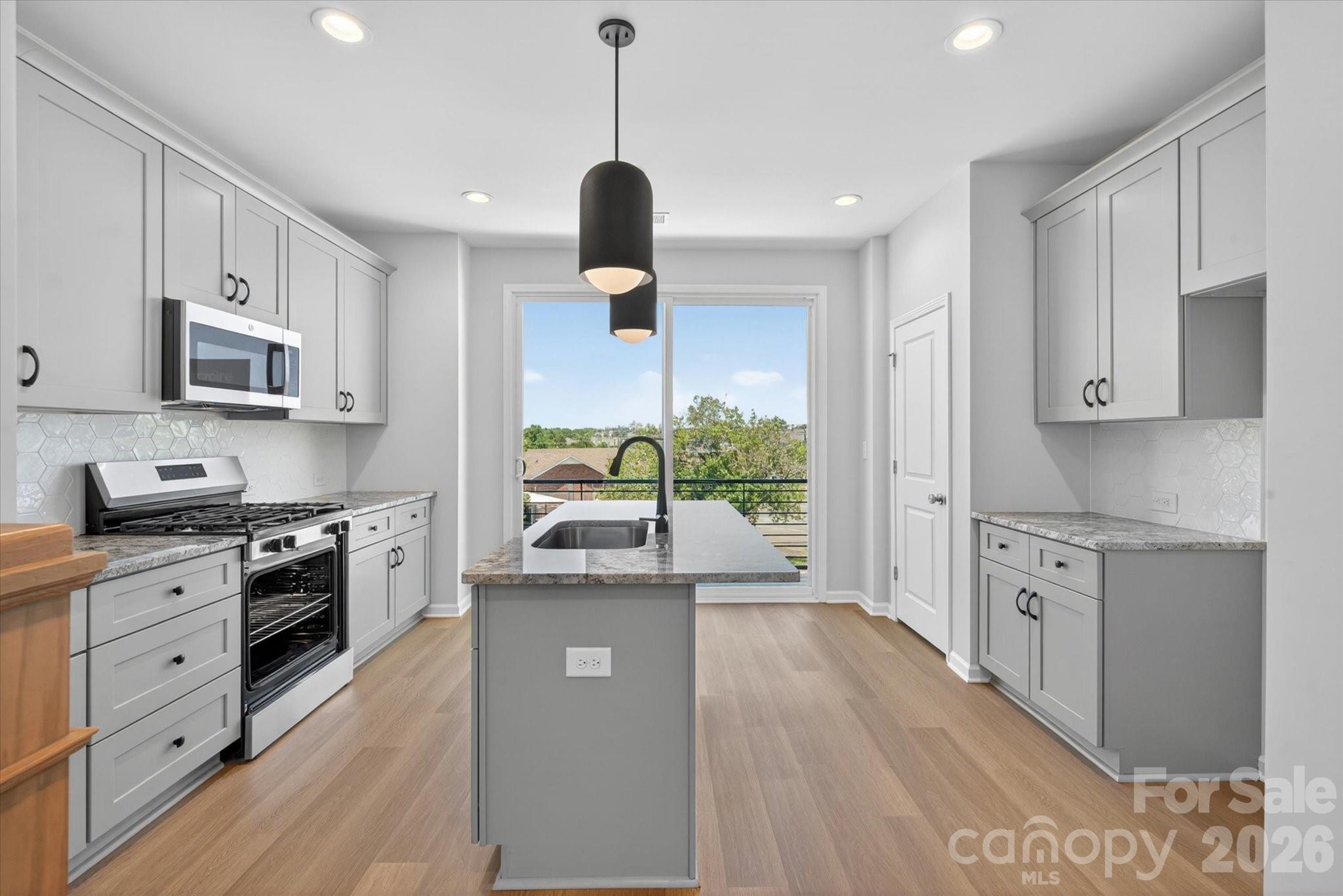 Photo 2 of 1614 Spring StreetEQX1874, Charlotte, NC