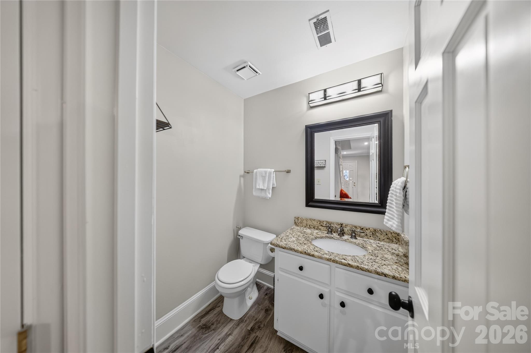 Photo 9 of 7407 Newmans Lane, Charlotte, NC