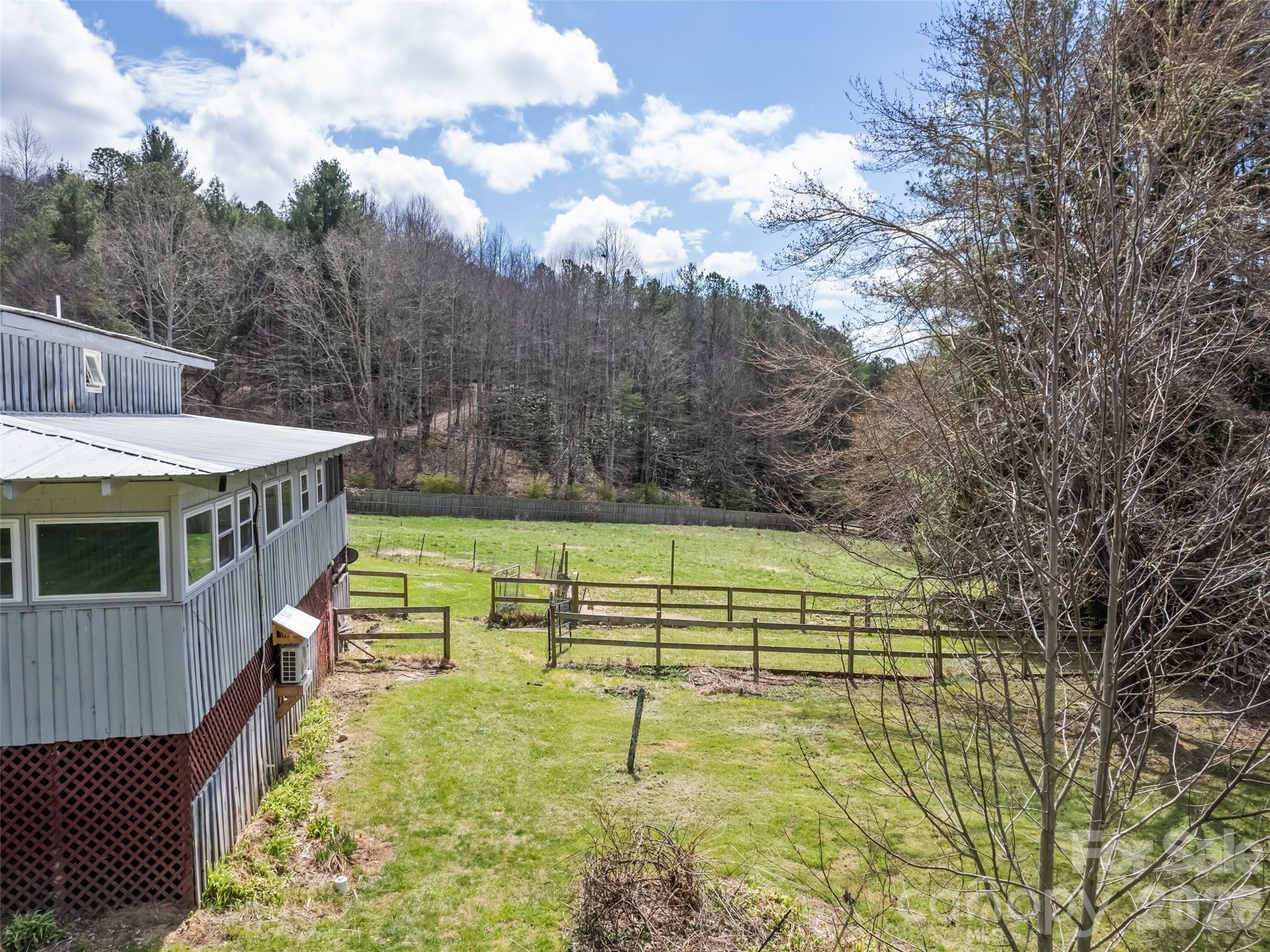 838 Hidden Valley Road, Clyde, NC - photo 11 of 34