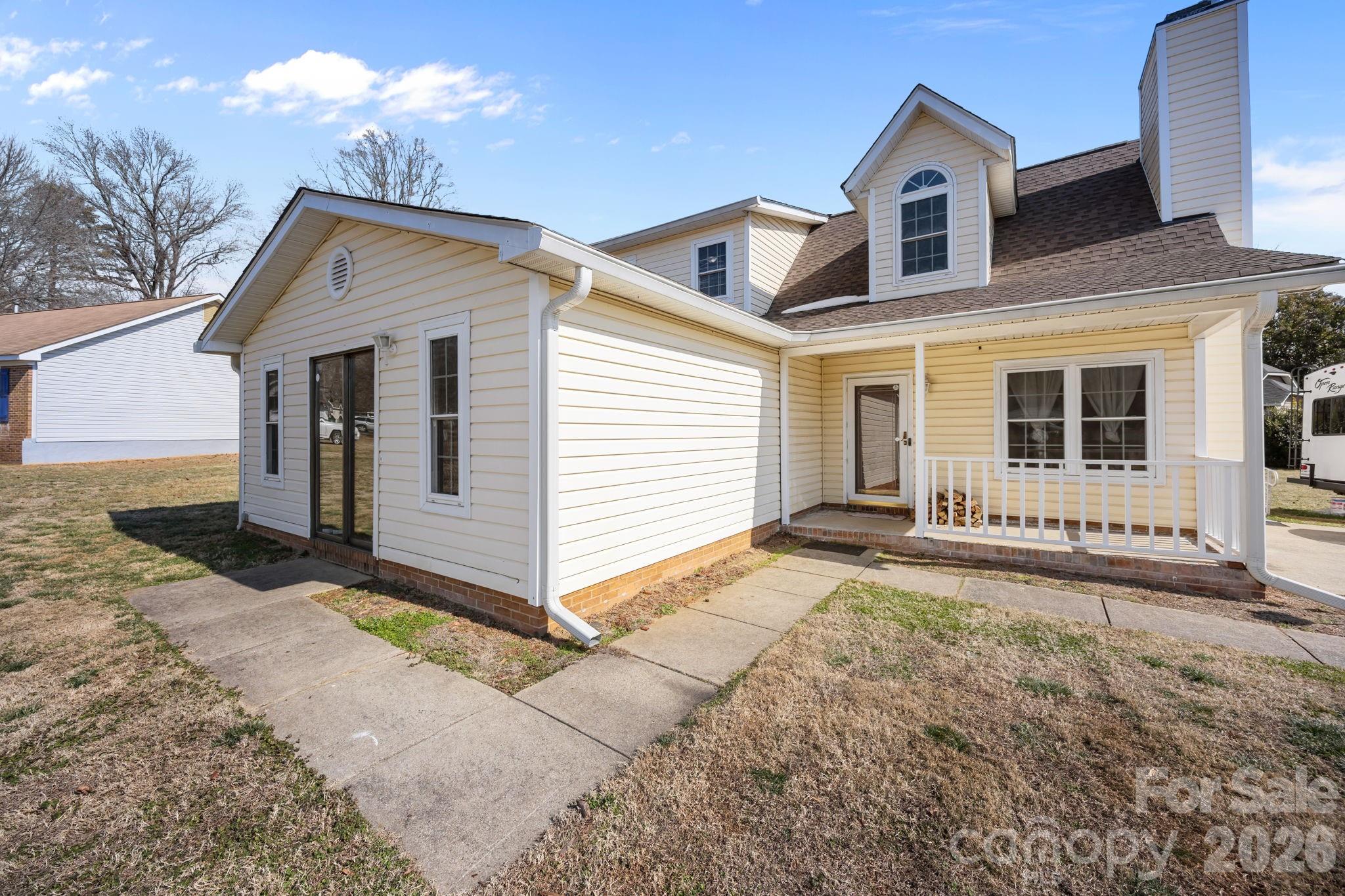 Photo 2 of 5400 Barnview Court, Charlotte, NC