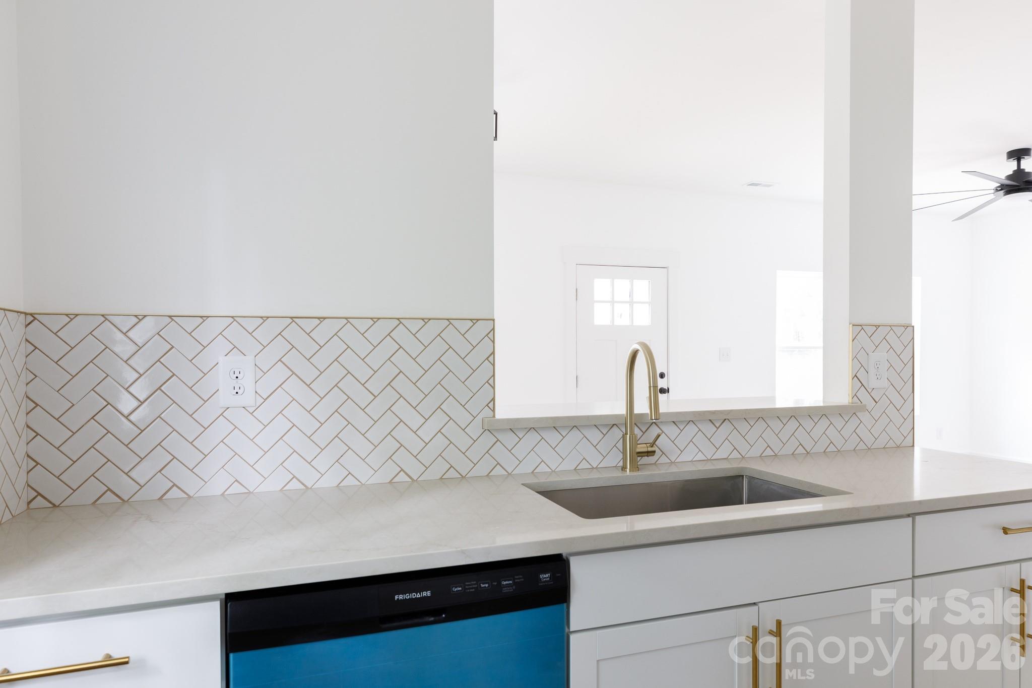 7.5 Wilson Avenue, Great Falls, SC - photo 10 of 27
