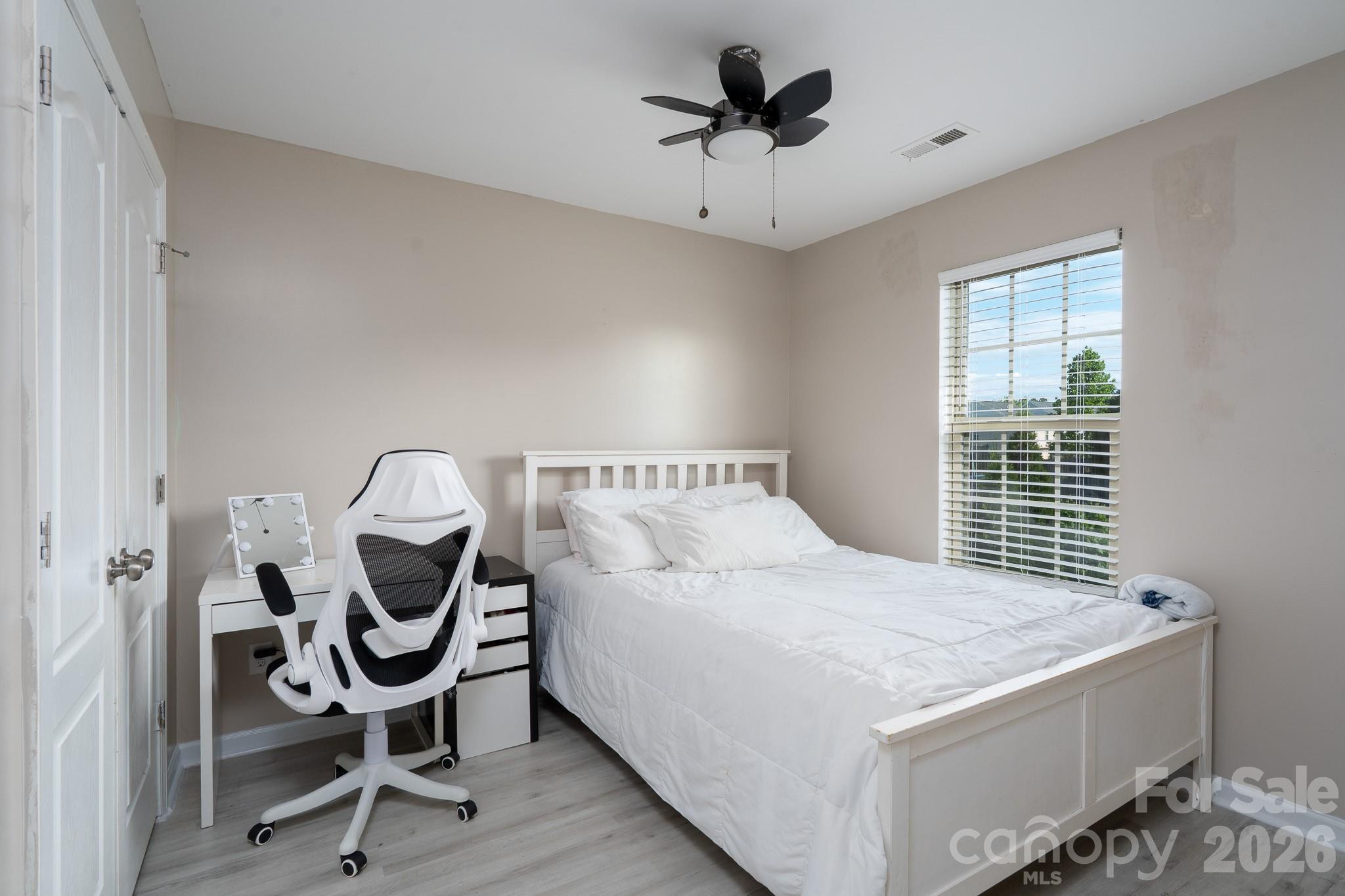 7329 Hidden Creek Drive, Charlotte, NC - photo 15 of 29