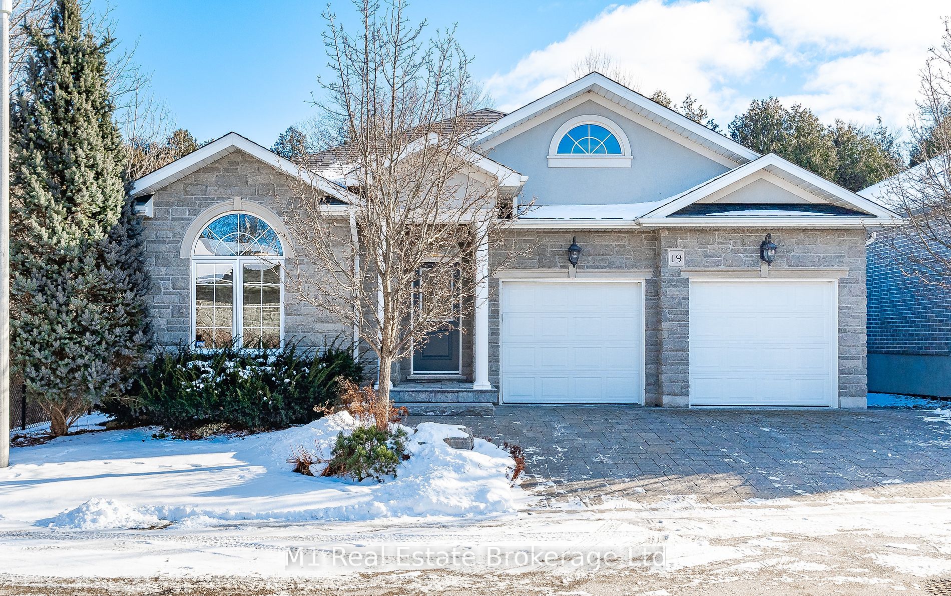 Guelph, Centre Wellington, Kitchener Waterloo Real Estate | M1 Wellington