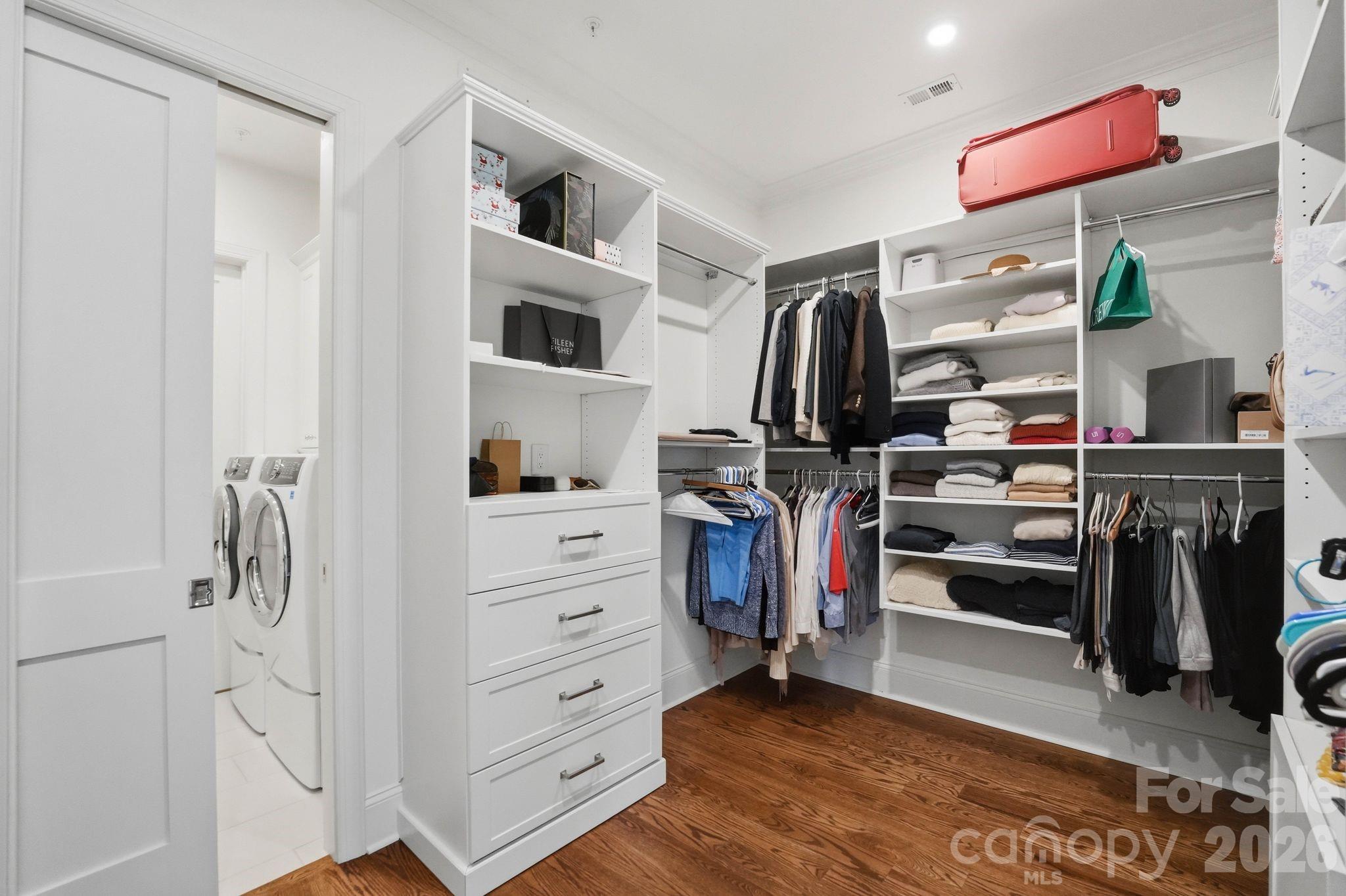 Photo 35 of 2312 Selwyn Avenue202, Charlotte, NC