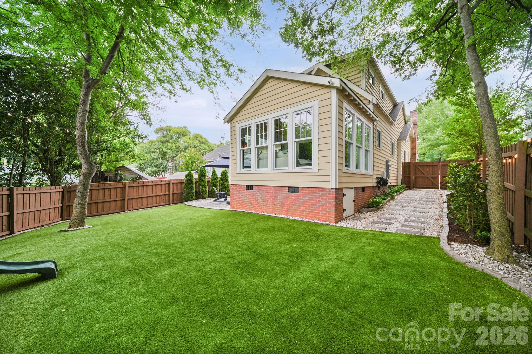 1716 Merriman Avenue, Charlotte, NC - photo 29 of 34