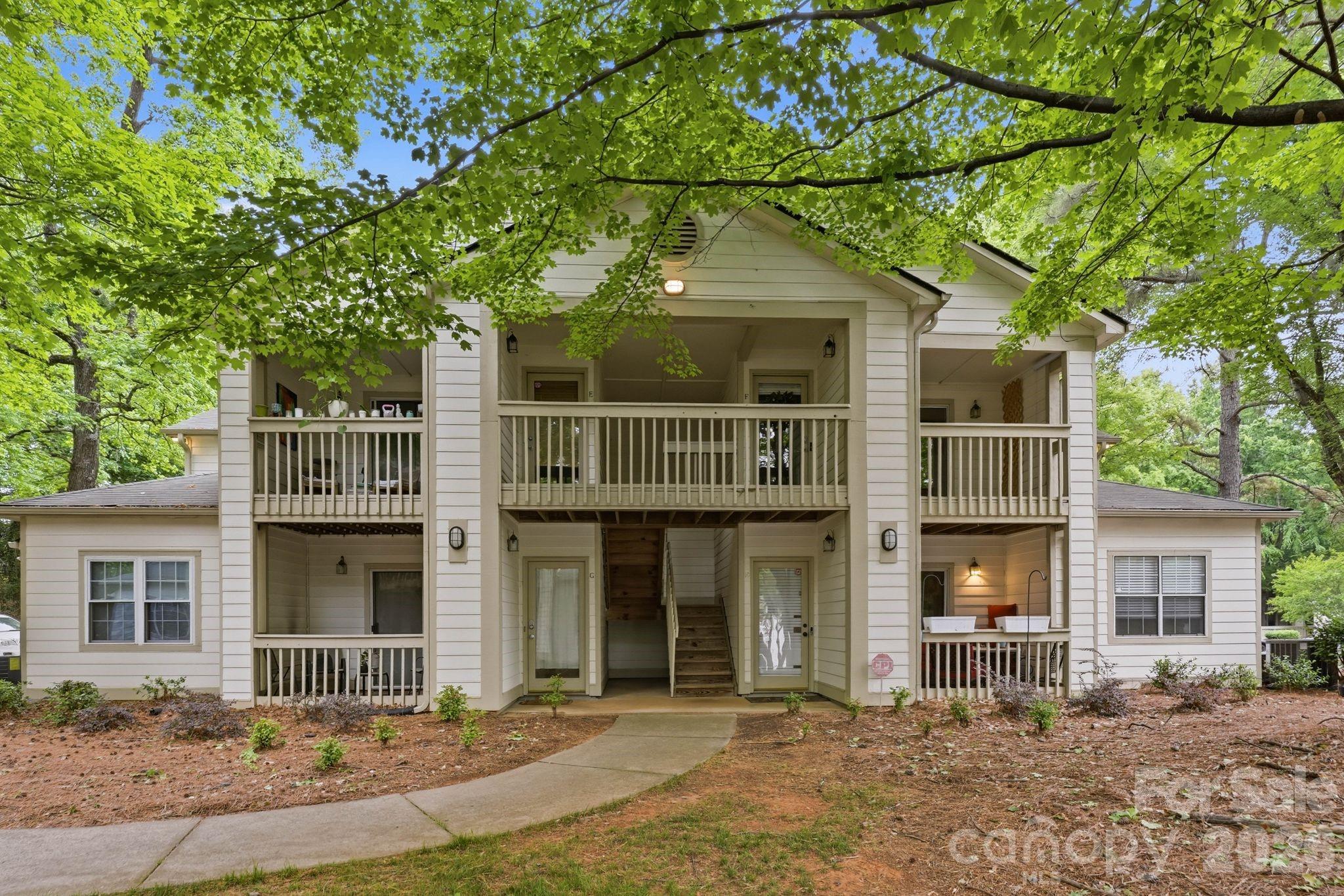 Home for sale at 1042 Churchill Downs CourtF, Charlotte, NC — photo 1 of 24