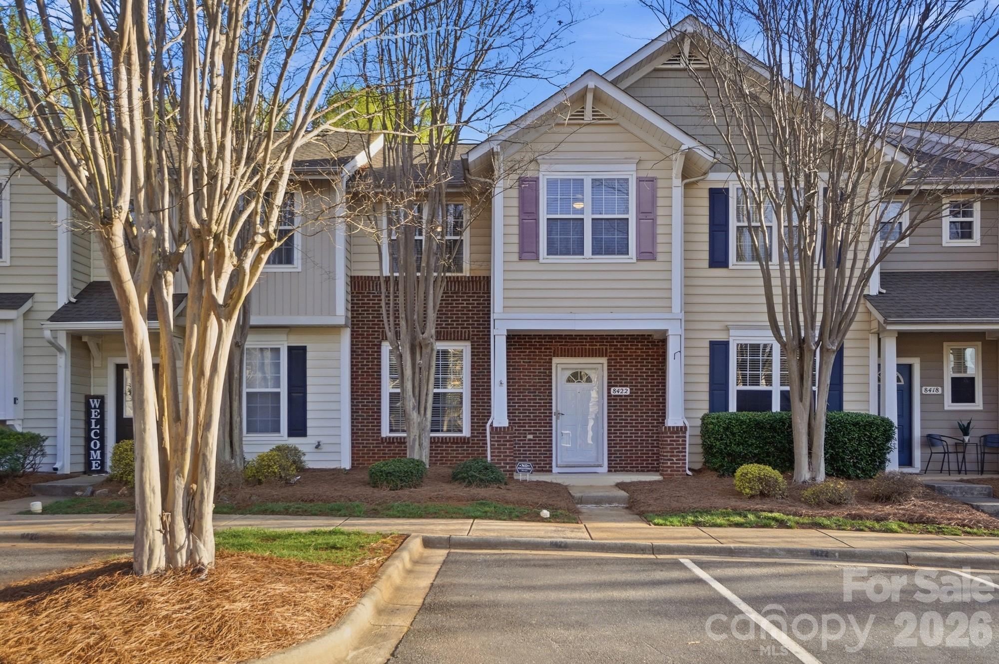 Home for sale at 8422 Chaceview Court, Charlotte, NC — photo 1 of 47