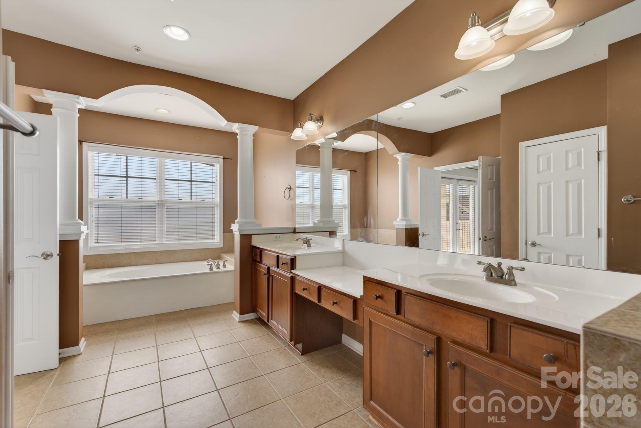 114 Inlet Point Drive, Tega Cay, SC - photo 21 of 41