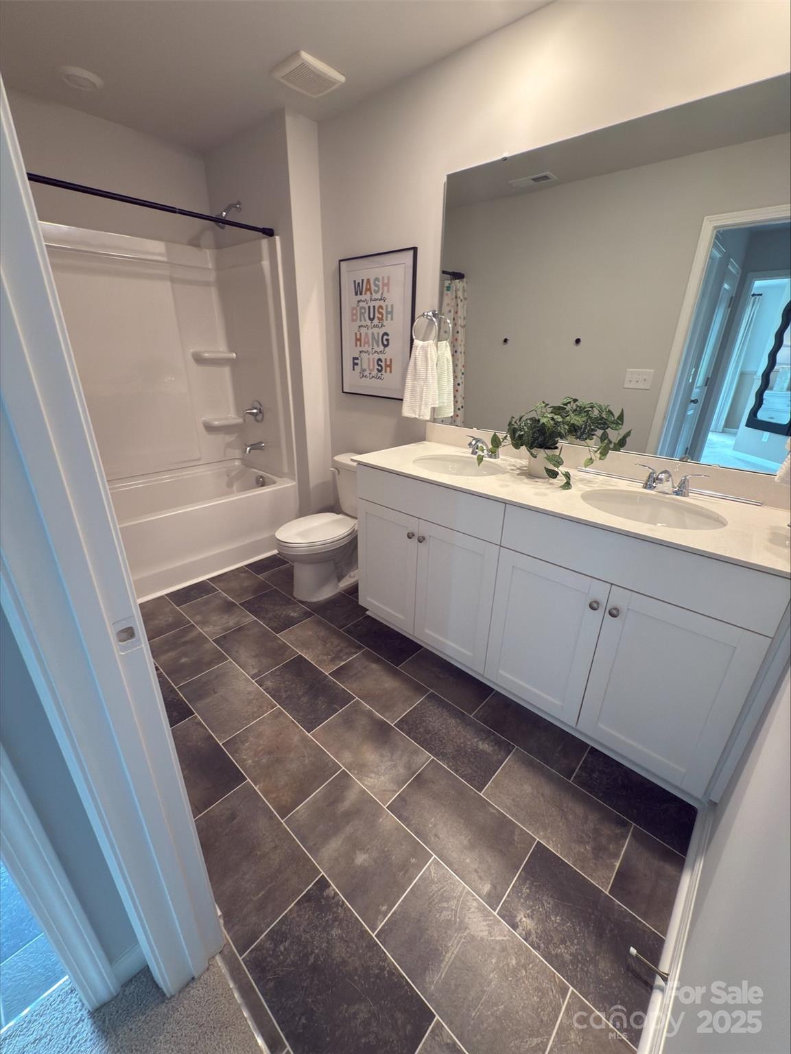 Photo 15 of 4537 Green Drake Drive, Charlotte, NC