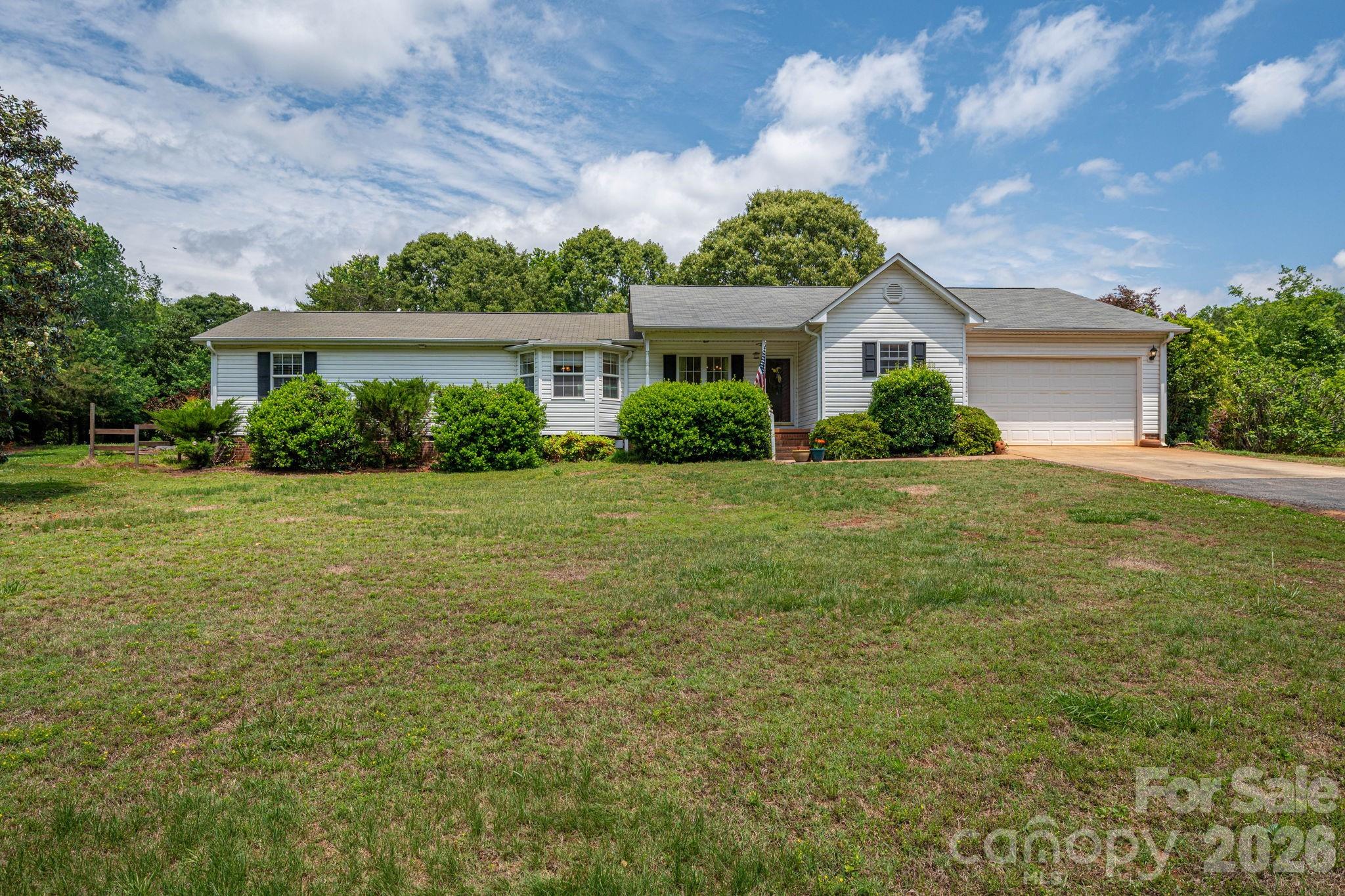 260 Houser Road, Blacksburg, SC - photo 1 of 47