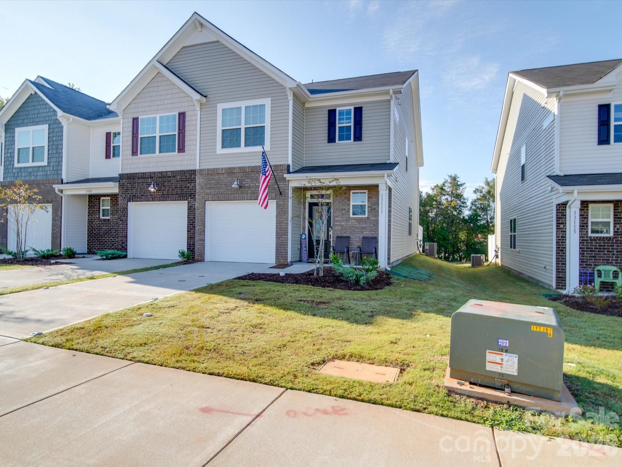 Photo 3 of 13111 Cottage Crest Lane, Charlotte, NC