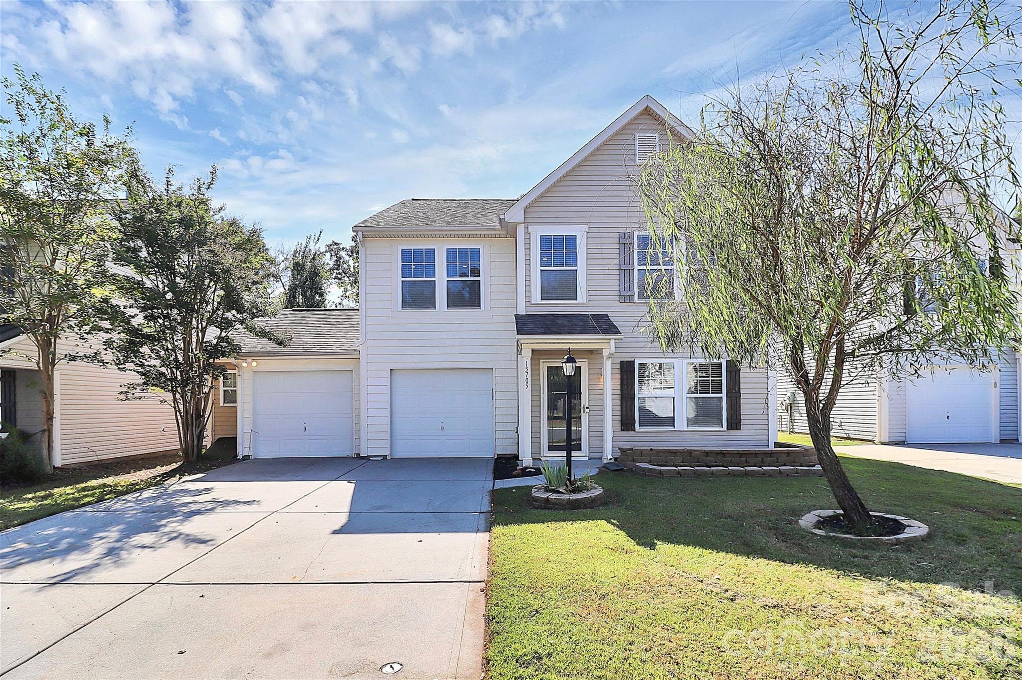 Home for sale at 15705 Lakepoint Forest Drive, Charlotte, NC — photo 1 of 46