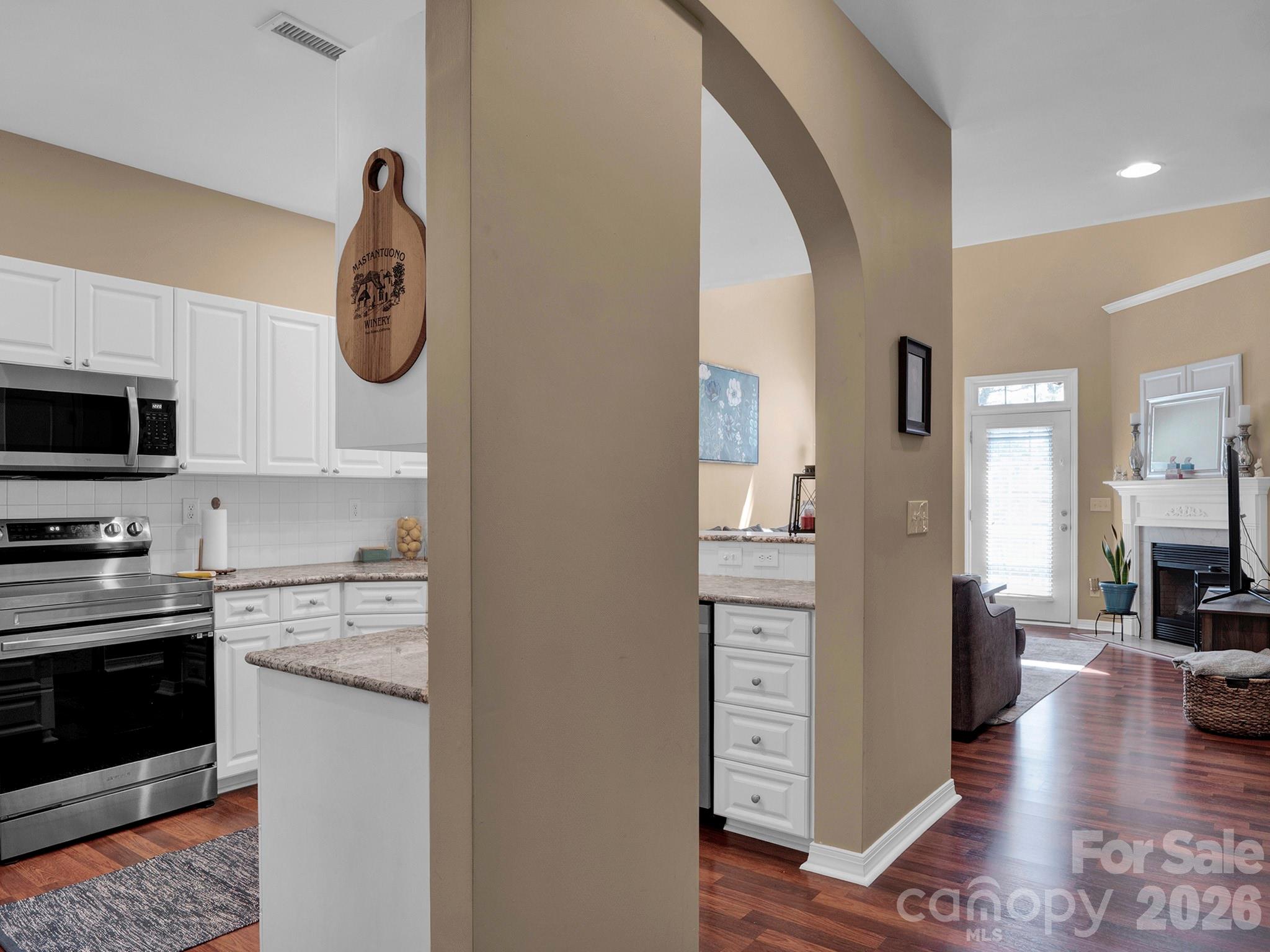 8444 Brookings Drive, Charlotte, NC - photo 10 of 43