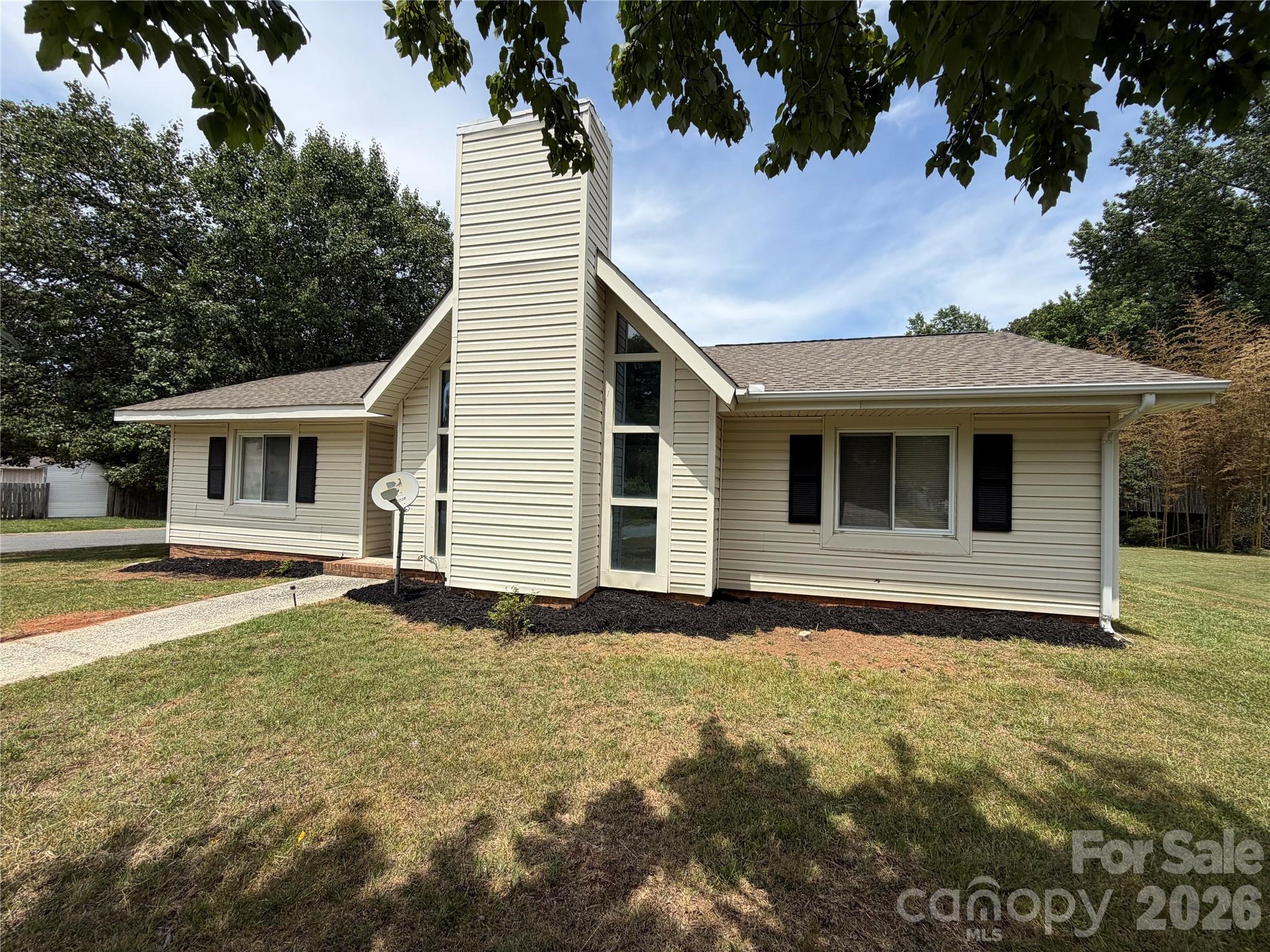 Photo 2 of 2530 Dion Avenue, Charlotte, NC