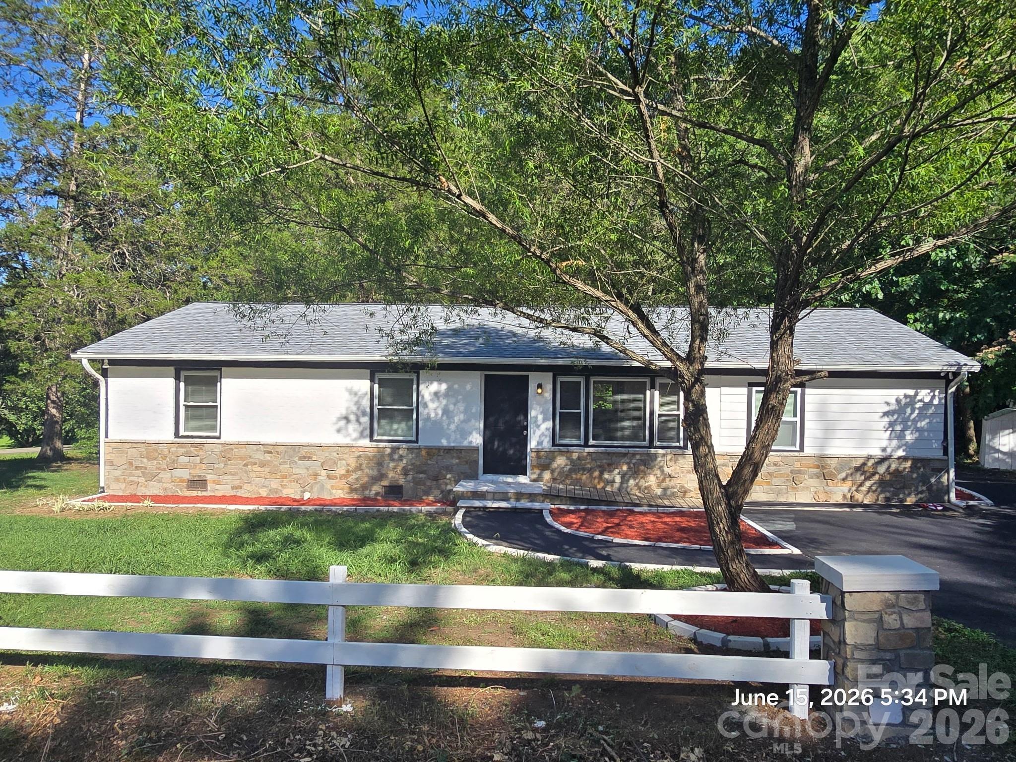 1050 South Lake Drive, Lancaster, SC