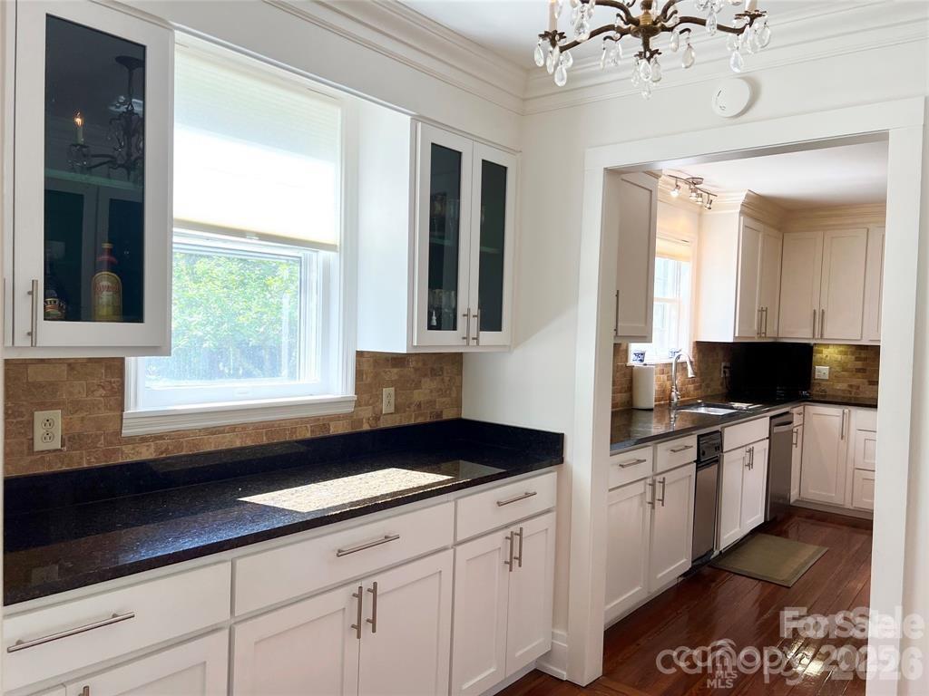 530 E Rutledge Avenue, Gaffney, SC - photo 15 of 48