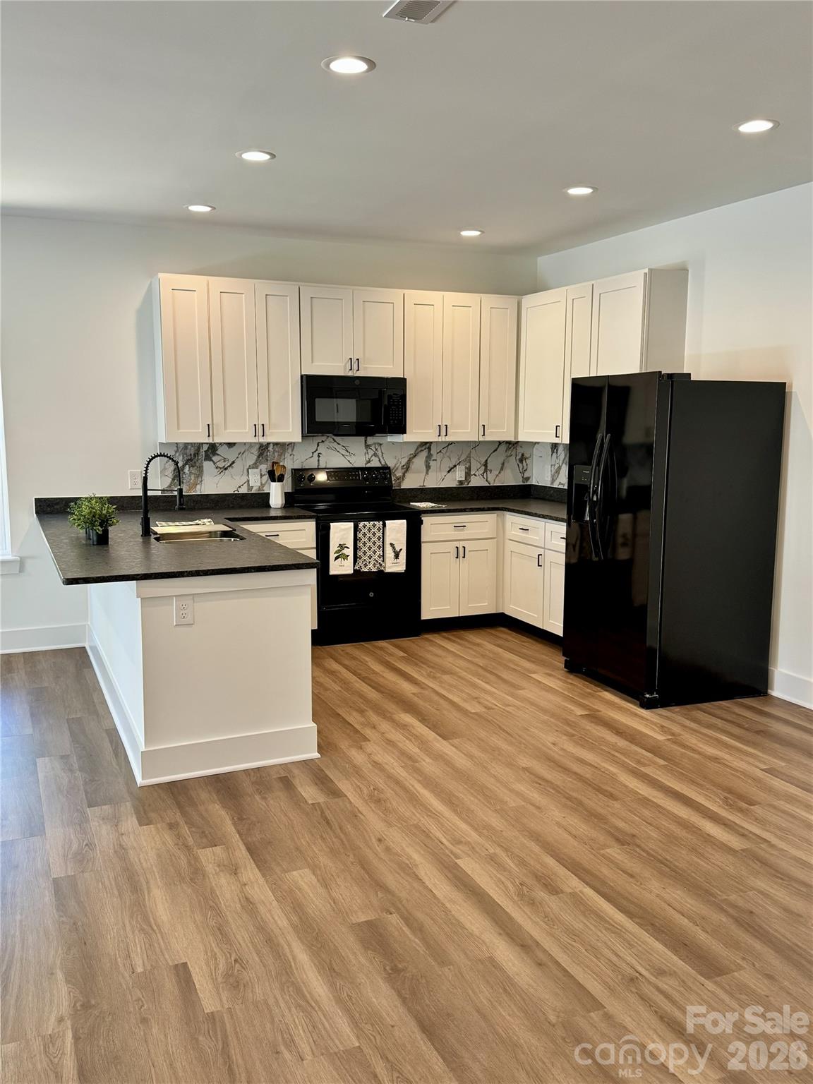 325 N Chapel Street, Landis, NC - photo 24 of 33