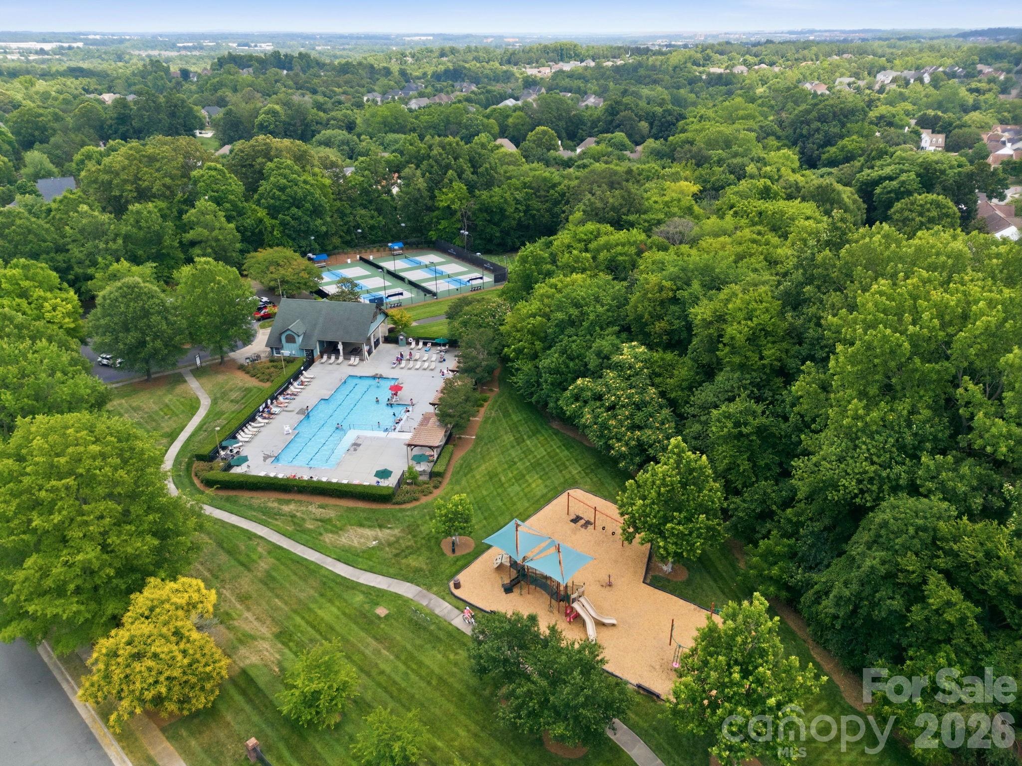 Photo 48 of 1854 Briarcrest Drive NW, Charlotte, NC