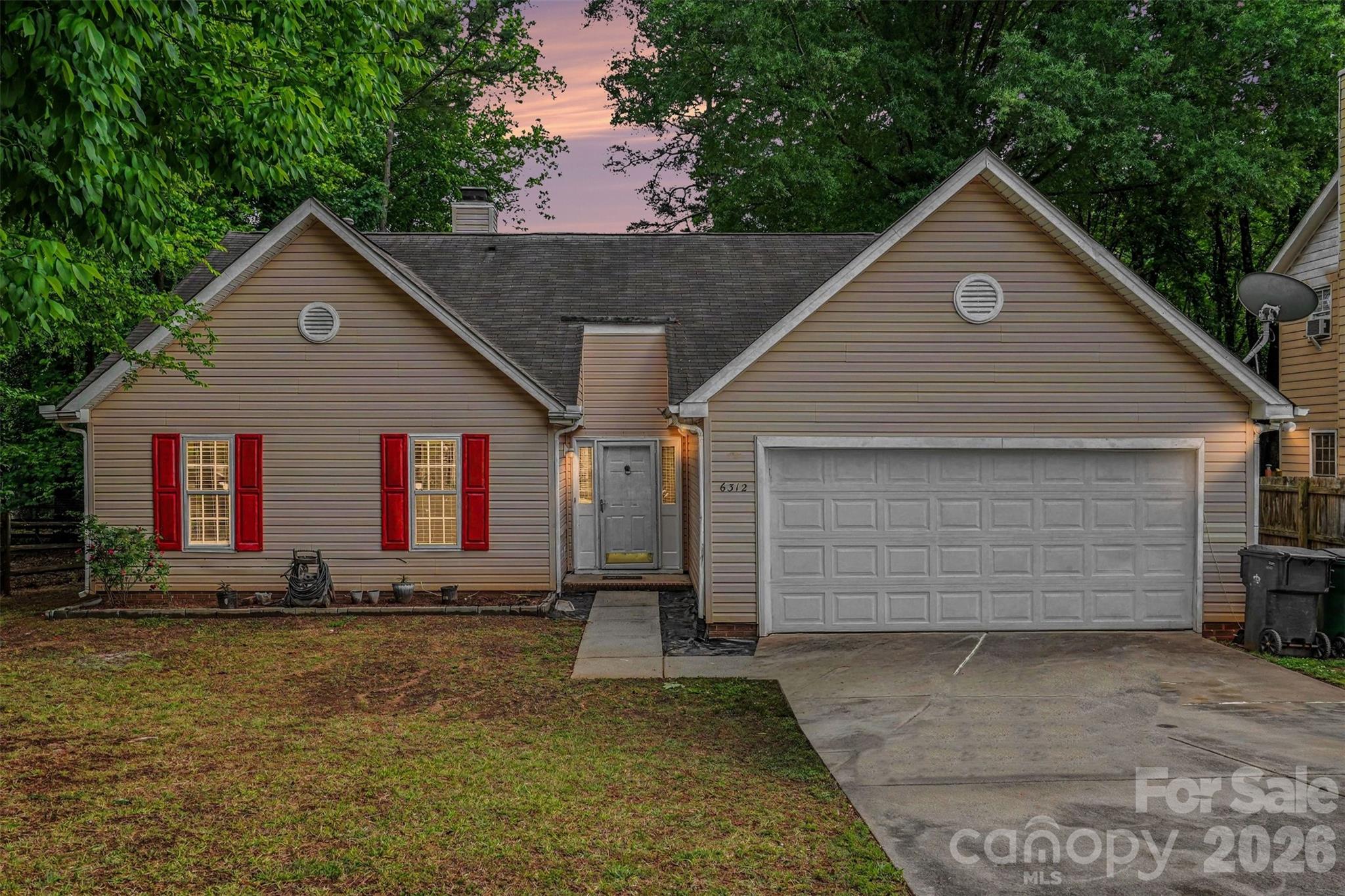 6312 Trysting Road, Charlotte, NC - photo 1 of 28
