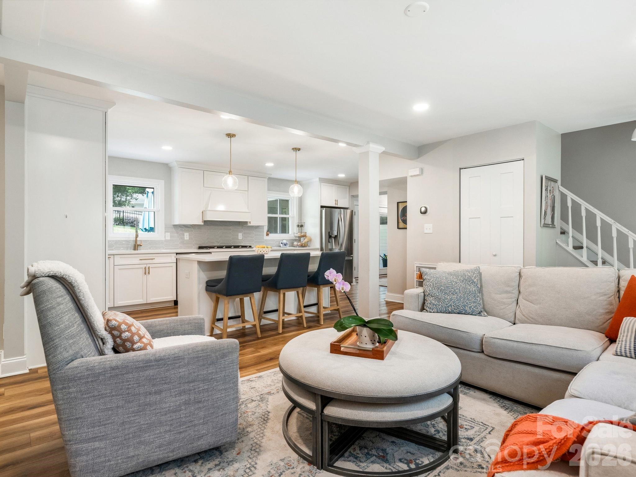 Photo 5 of 6801 Rollingridge Drive, Charlotte, NC