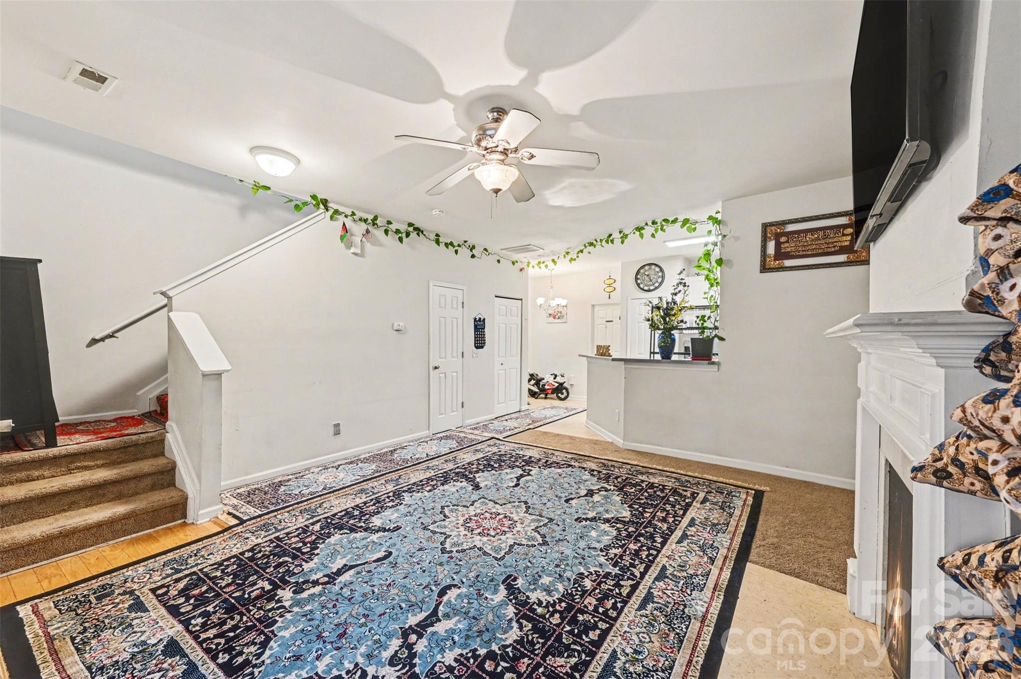 Photo 4 of 5767 Bent Creek Circle, Charlotte, NC