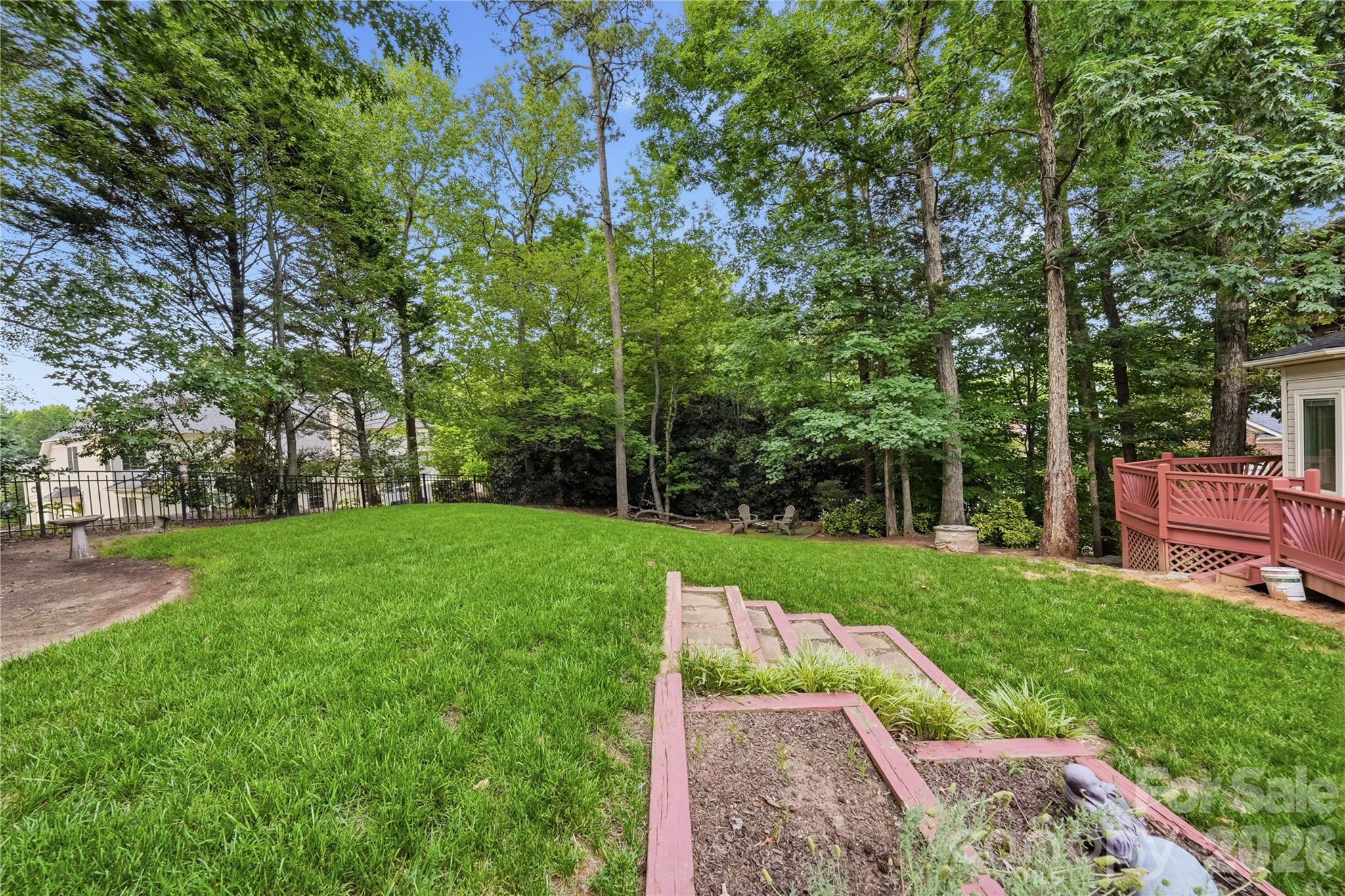 Photo 9 of 7205 Watersreach Lane, Charlotte, NC
