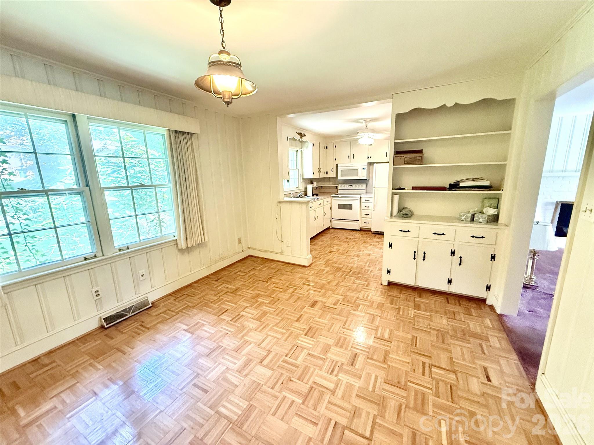 Photo 15 of 821 Burnley Road, Charlotte, NC