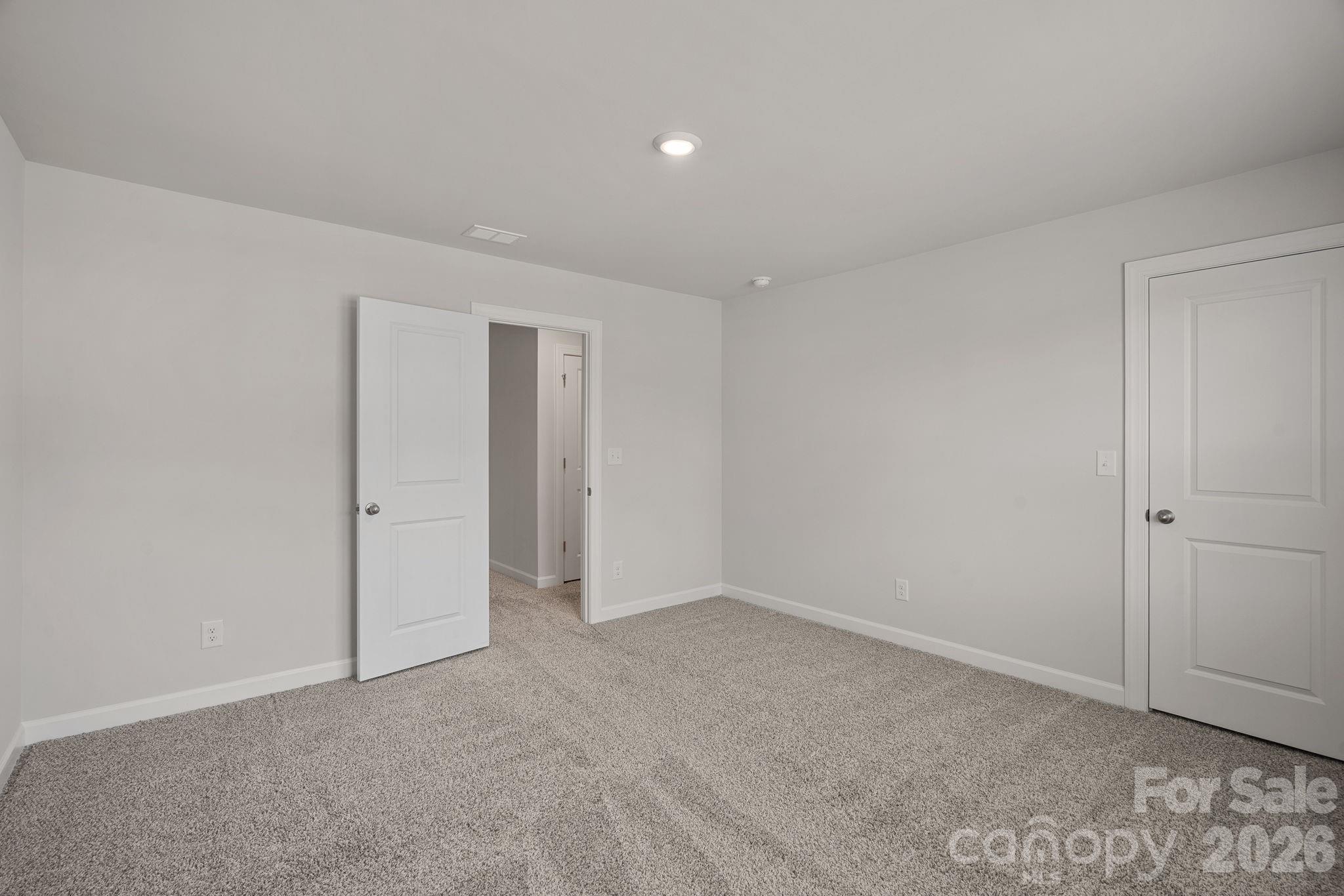Photo 33 of 11935 Red Leaf Drive, Charlotte, NC