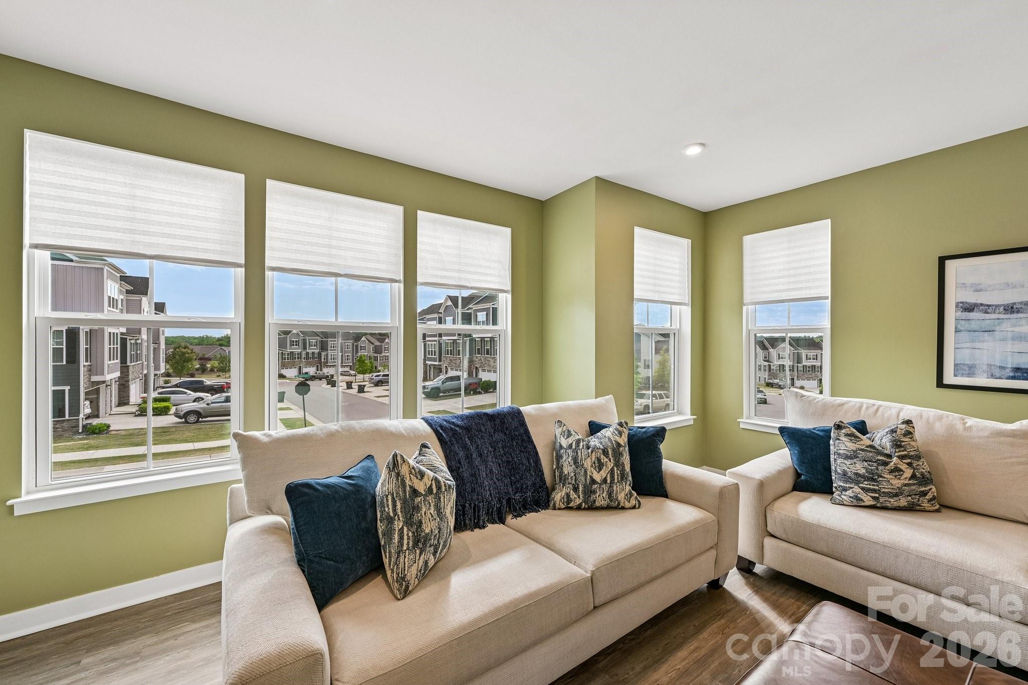 957 Portrush Lane, Tega Cay, SC - photo 4 of 40