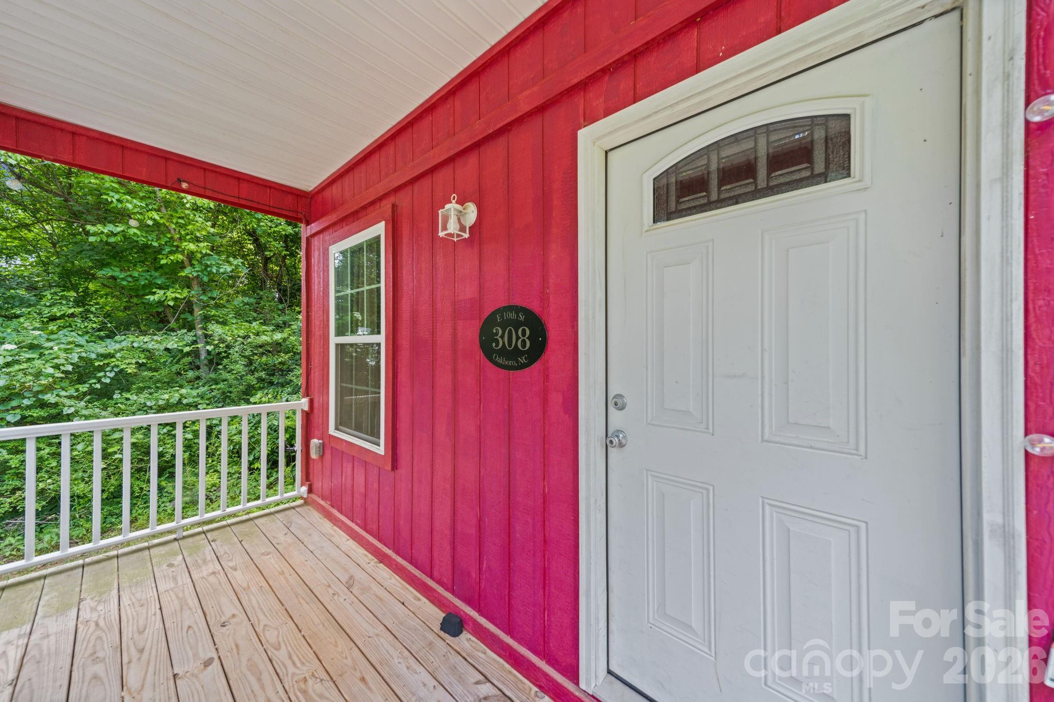 Home for sale at 308 E 10th Street, Oakboro, NC — photo 6 of 32