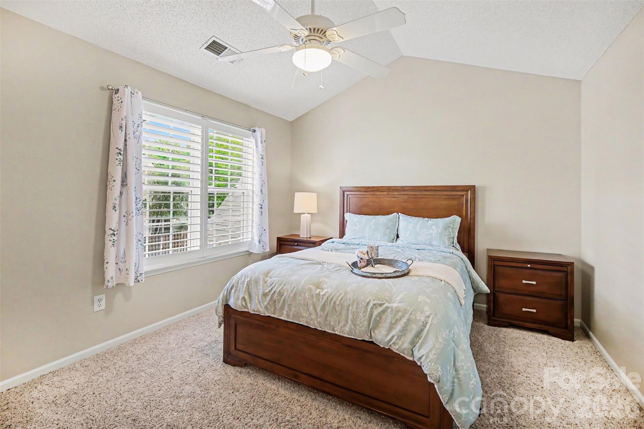 Photo 13 of 9725 Mattforest Circle, Charlotte, NC