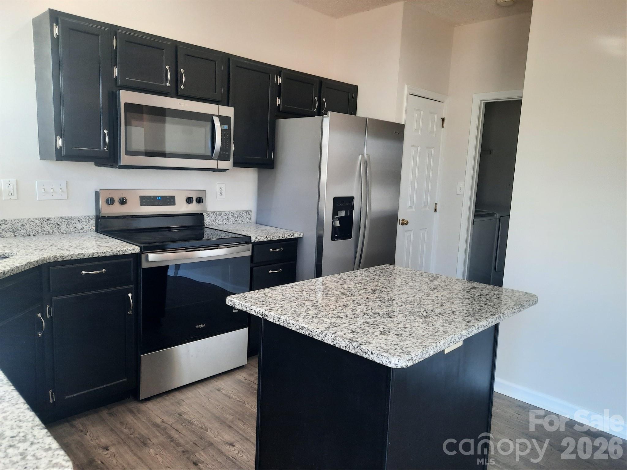 Photo 9 of 5305 Chinemist Court, Charlotte, NC
