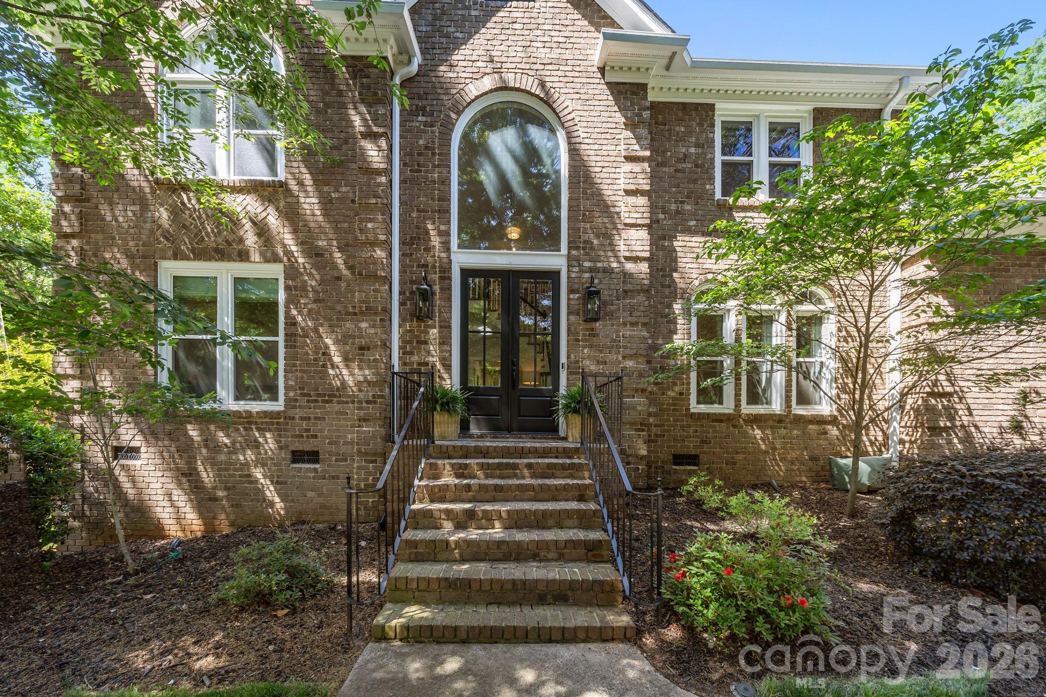 Photo 2 of 2234 Queensland Drive, Charlotte, NC