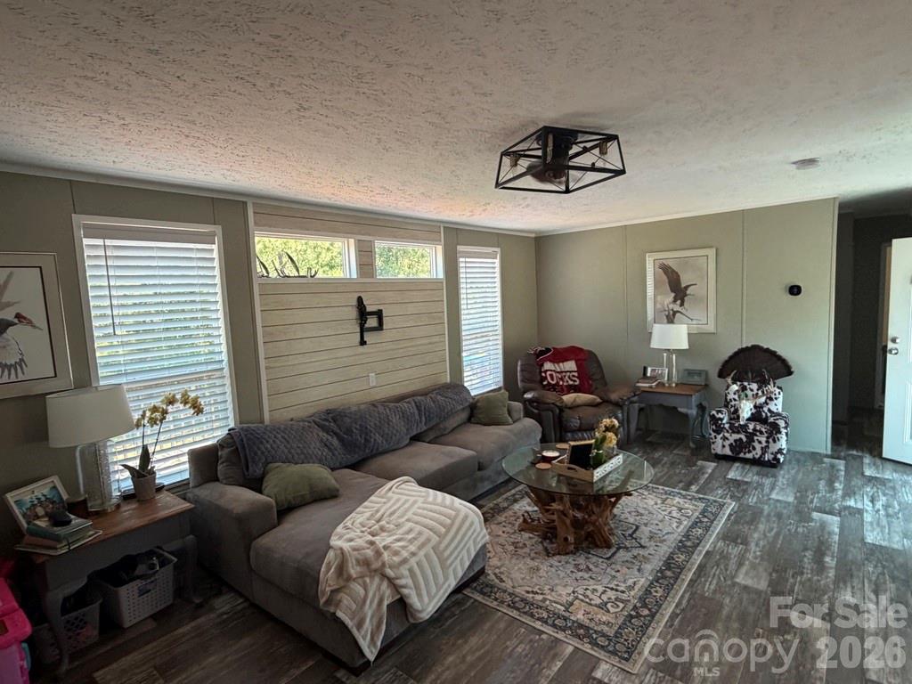 365 Guernsey Lane, Roebuck, SC - photo 15 of 24