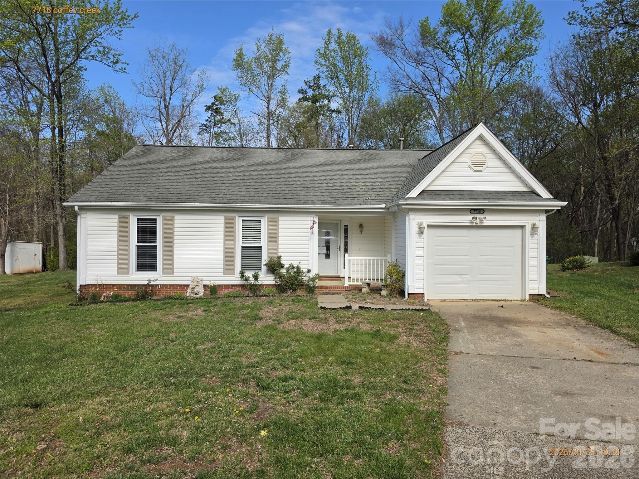 Home for sale at 7718 Coffey Creek Drive, Charlotte, NC — photo 1 of 12