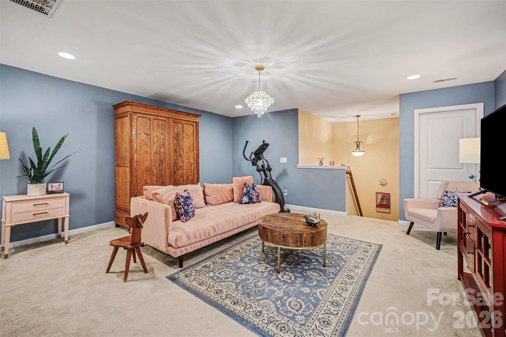 Photo 11 of 10718 Cove Point Drive, Charlotte, NC