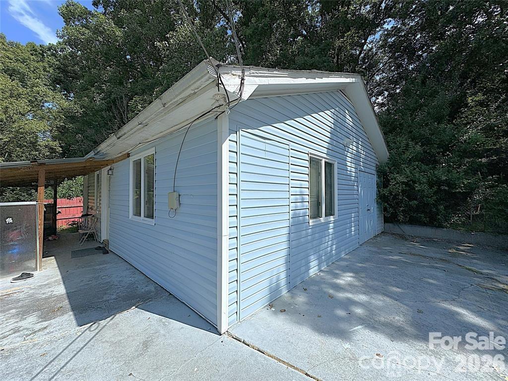 Photo 5 of 2209 Laura Drive, Charlotte, NC
