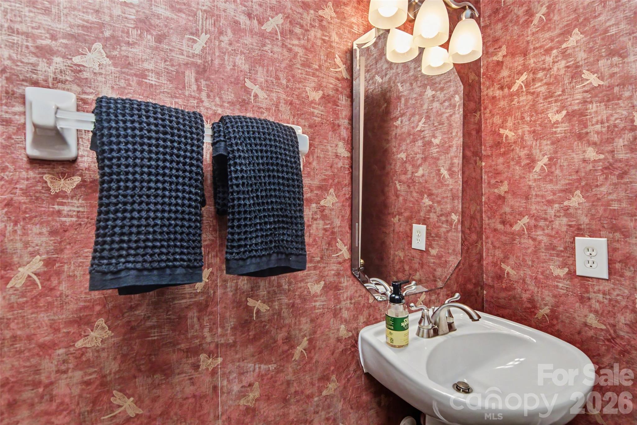 Photo 12 of 7203 Rea Croft Drive, Charlotte, NC