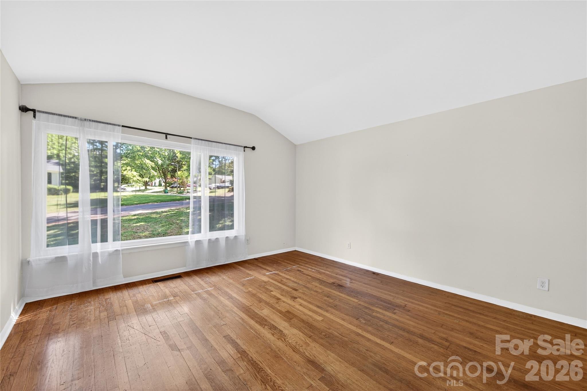 501 Kenlough Drive, Charlotte, NC - photo 9 of 47