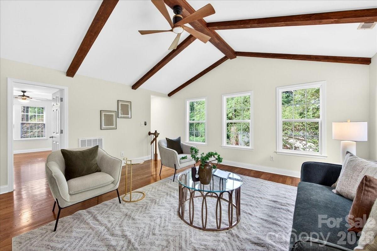 Photo 27 of 1333 Woodland Drive, Charlotte, NC