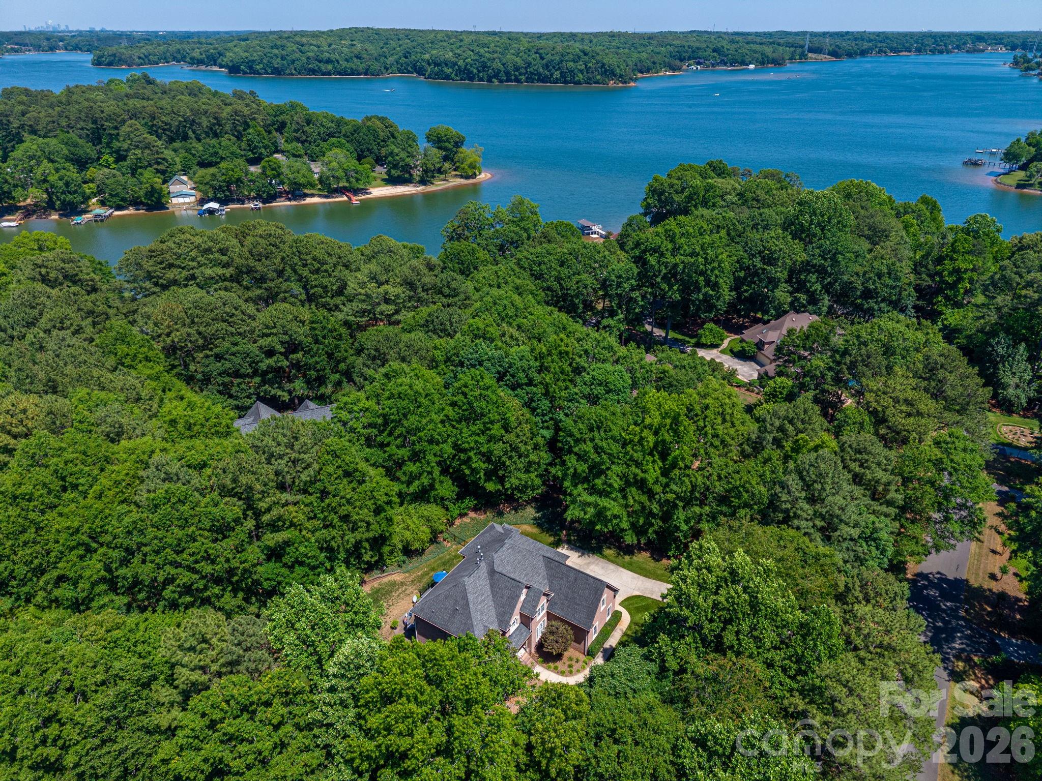 4608 Water Oak Drive, Lake Wylie, SC - photo 6 of 45
