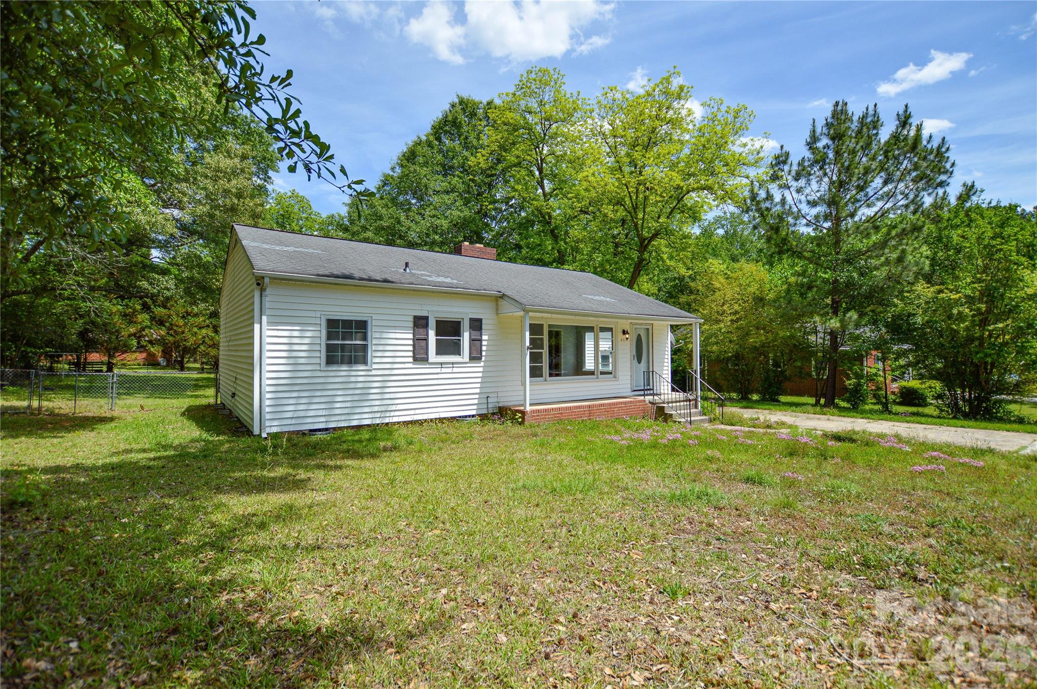 Photo 2 of 605 Gillsbrook Road, Lancaster, SC