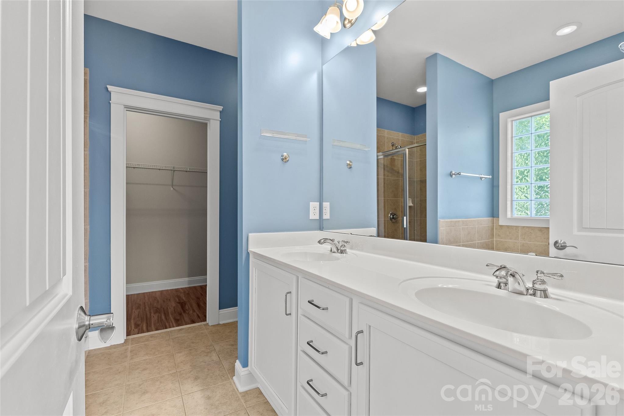 Home for sale at 540 Dubois Court, Charlotte, NC — photo 31 of 35