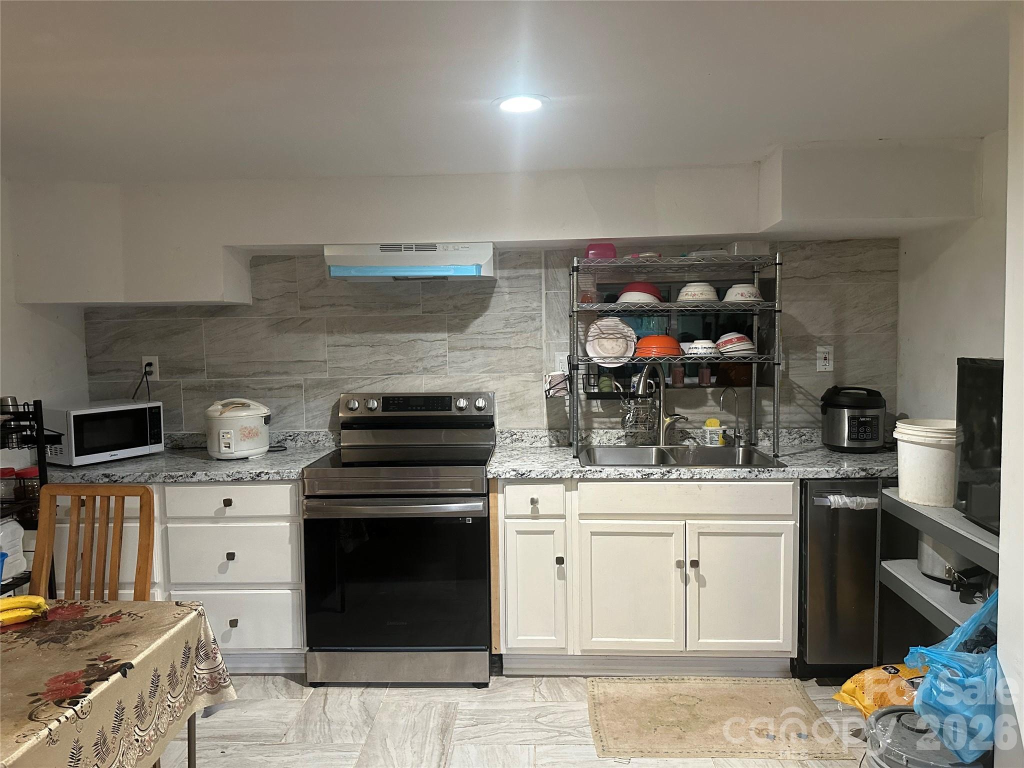 Photo 3 of 9716 Sunway Drive, Mint Hill, NC